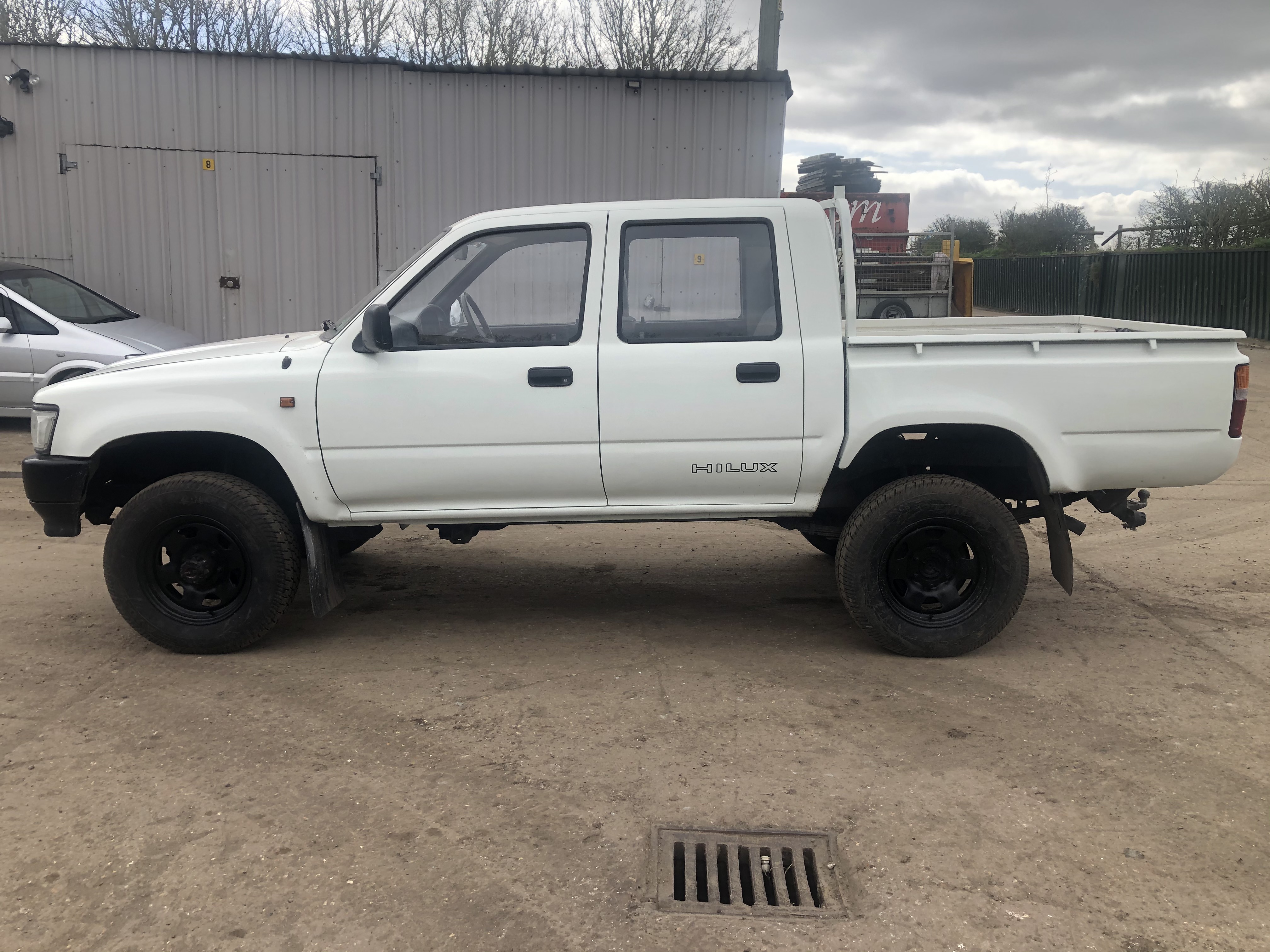 Lot 75 - 1997 Toyota Hilux 4WD