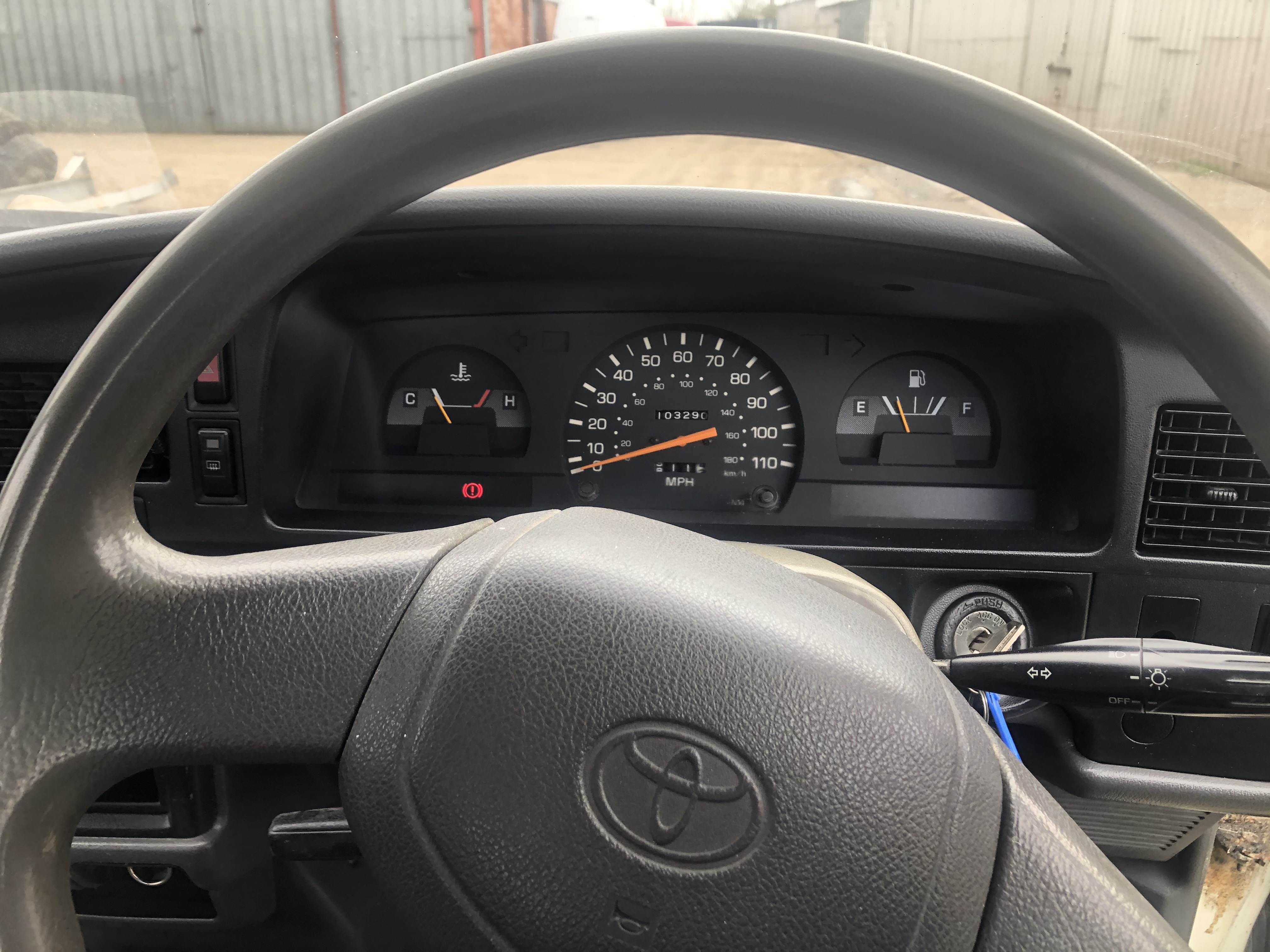 Lot 75 - 1997 Toyota Hilux 4WD