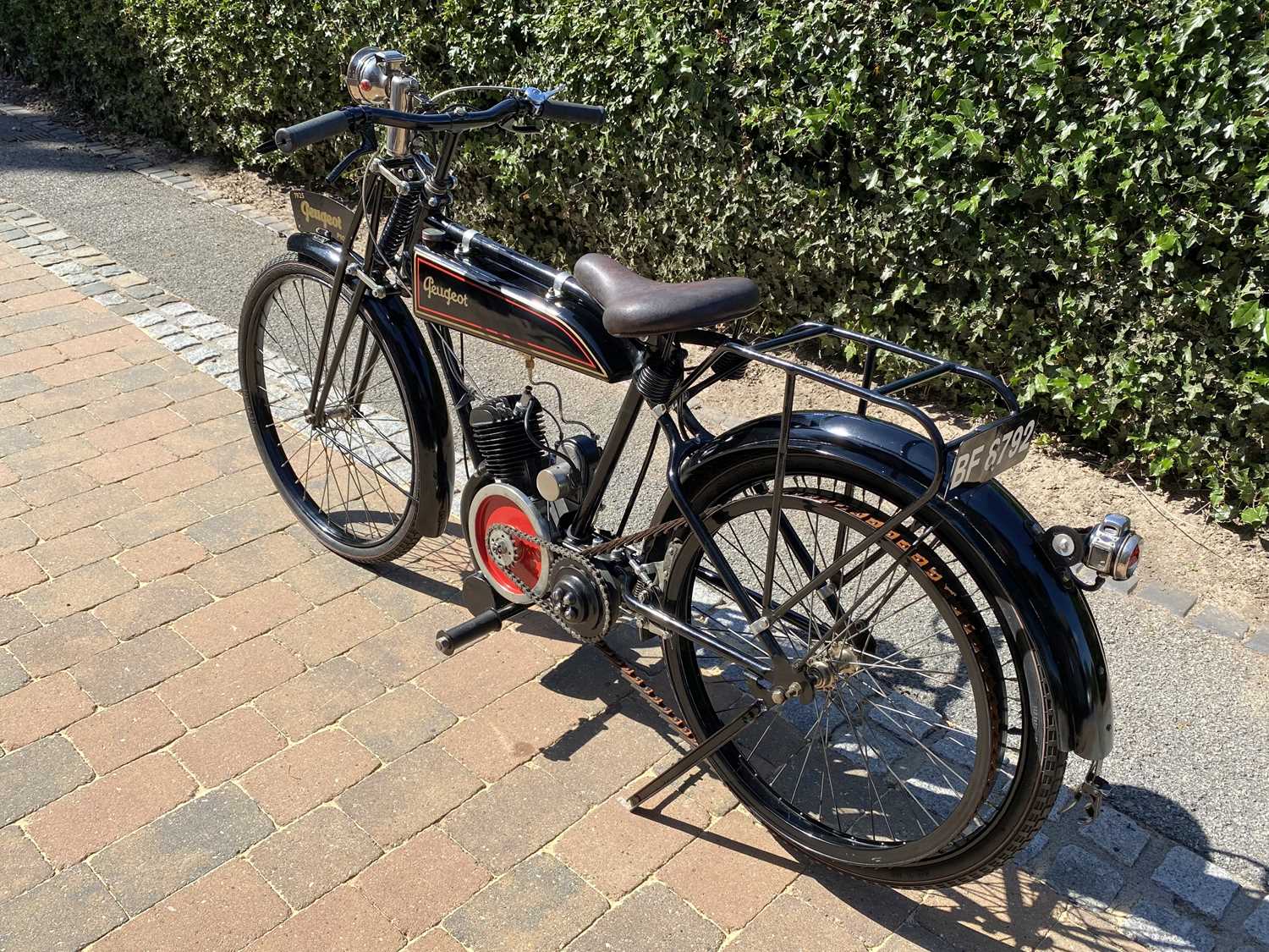 Lot 79 - 1927 Peugeot P102 Two-Stroke Motorcycle