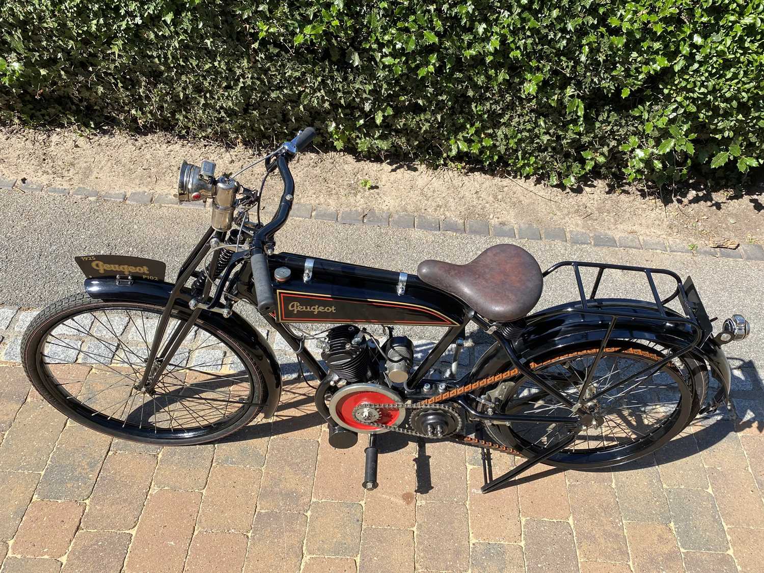 Lot 79 - 1927 Peugeot P102 Two-Stroke Motorcycle