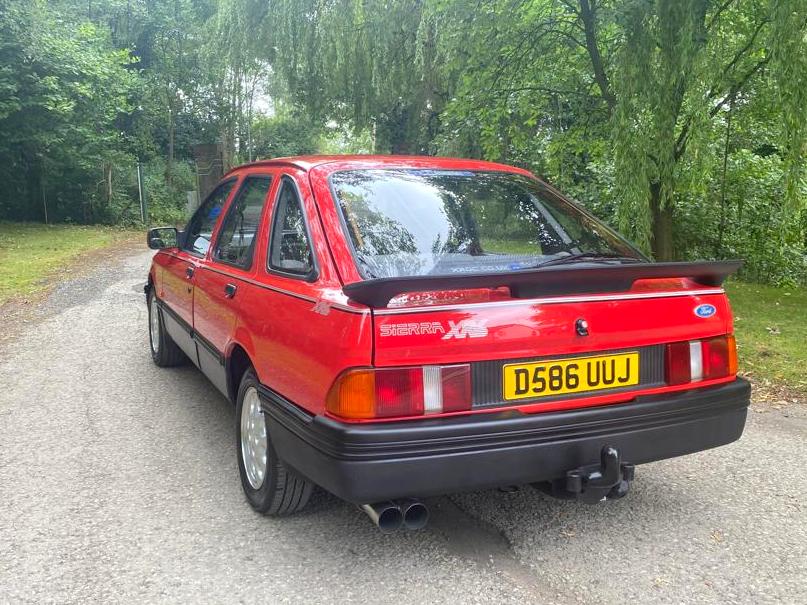 Lot 20 - 1987 Ford Sierra XR6
