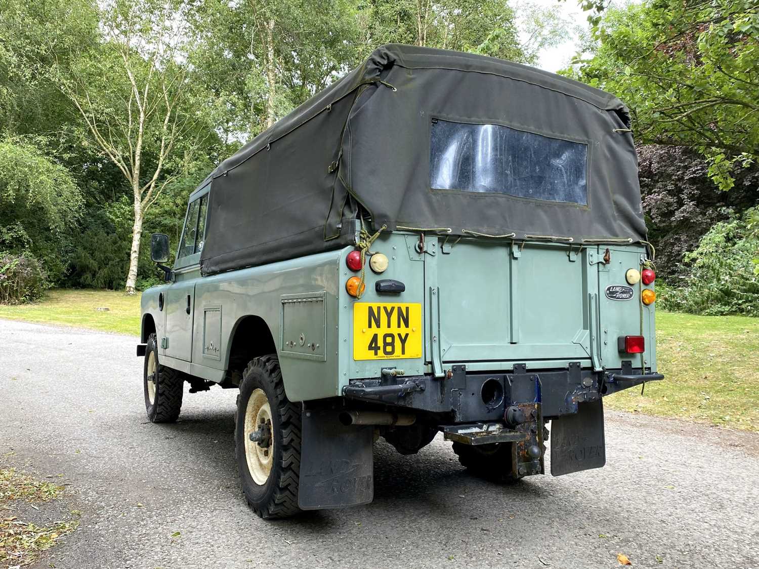 Lot 67 - 1982 Land Rover 109 Stage One V8