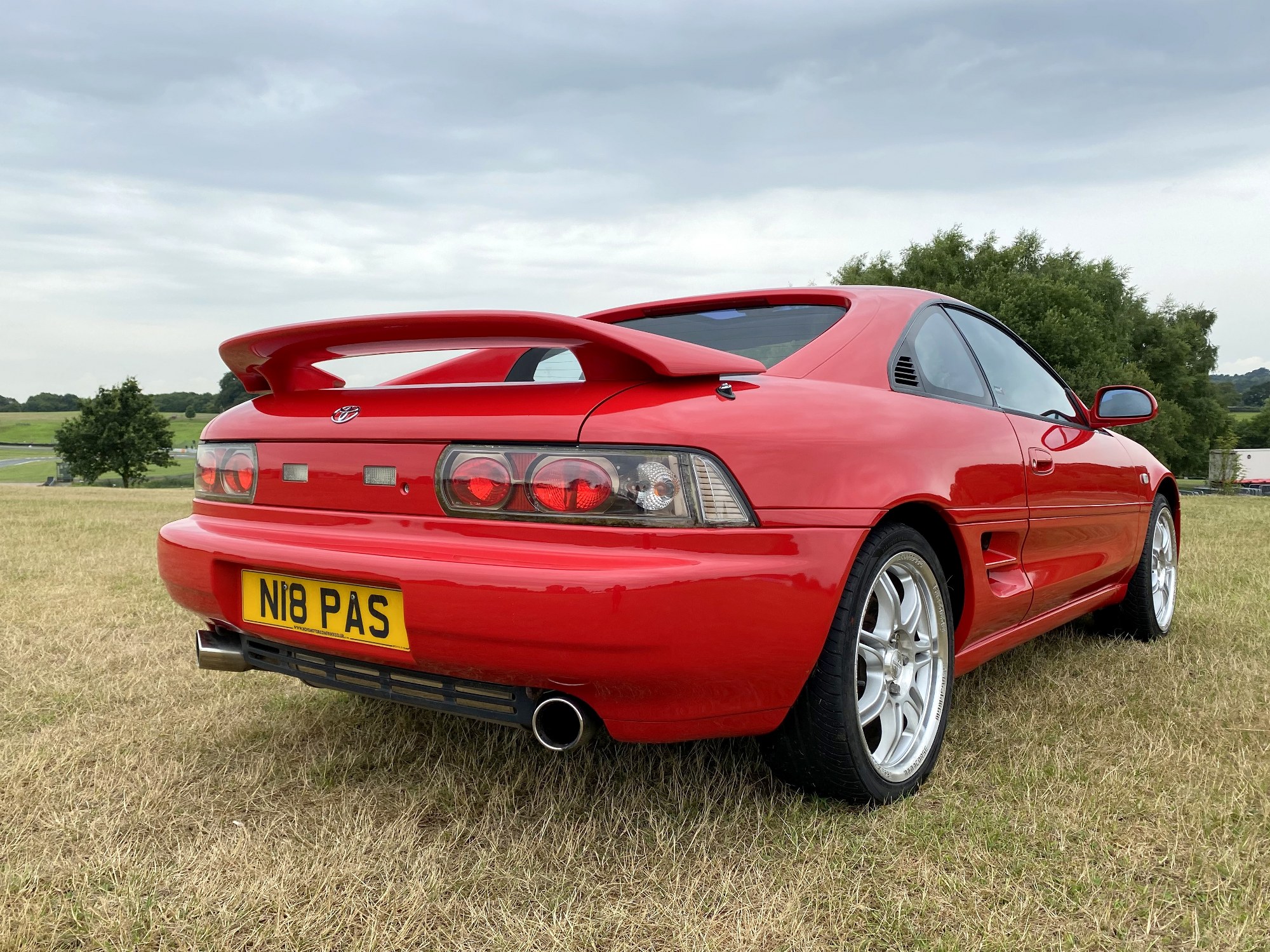 Lot 54 - 1996 Toyota MR2 GT Coupe