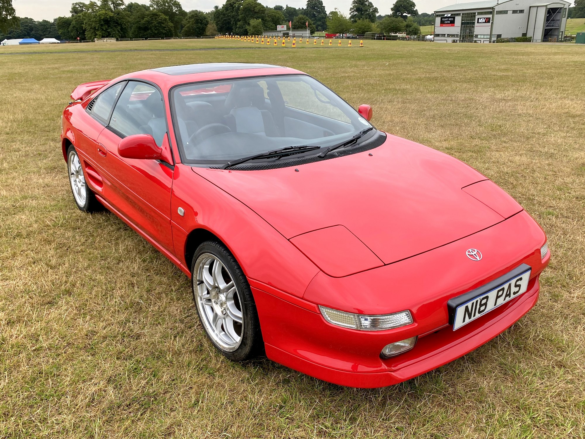 Lot 54 - 1996 Toyota MR2 GT Coupe