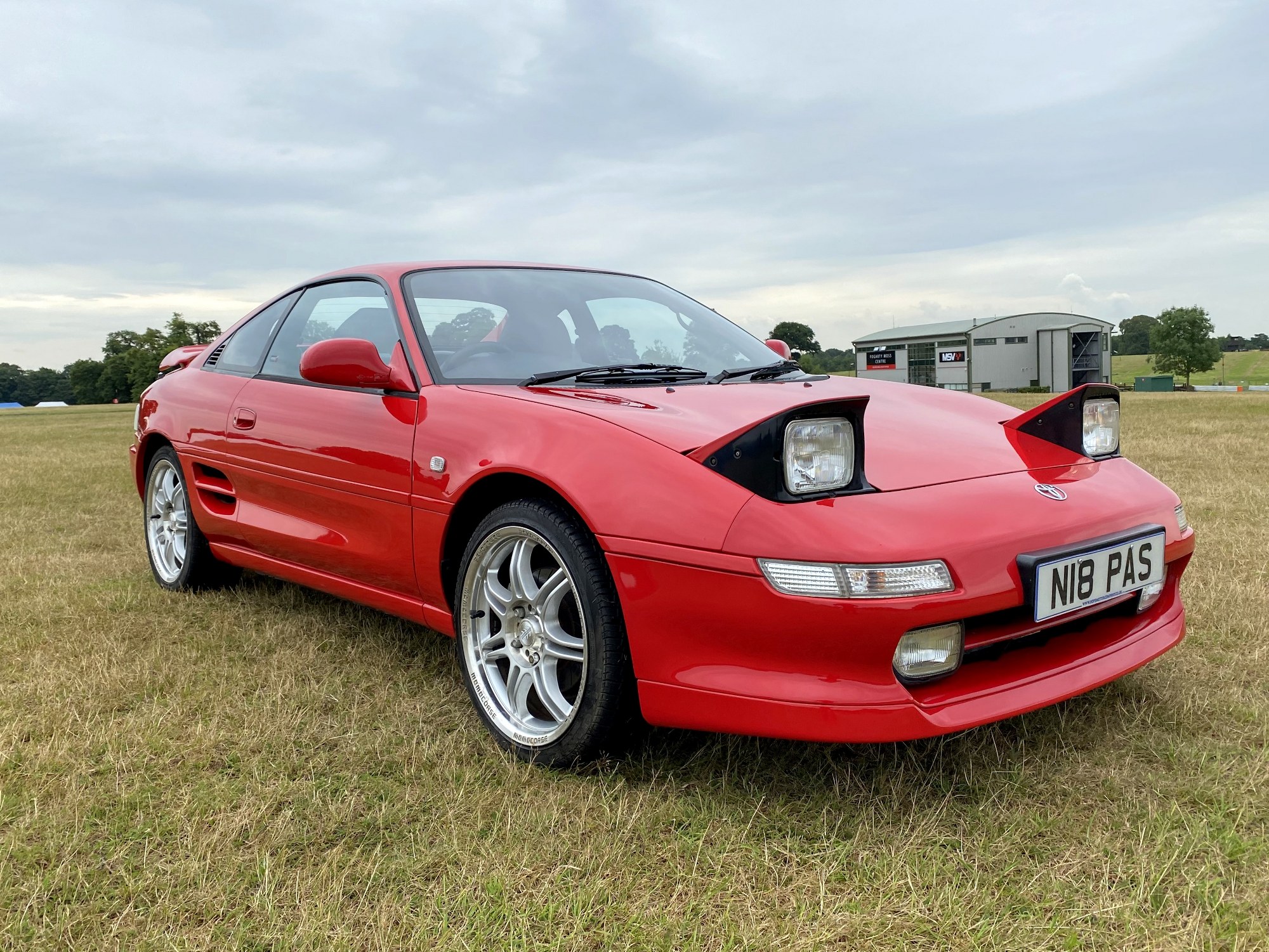 Lot 54 - 1996 Toyota MR2 GT Coupe