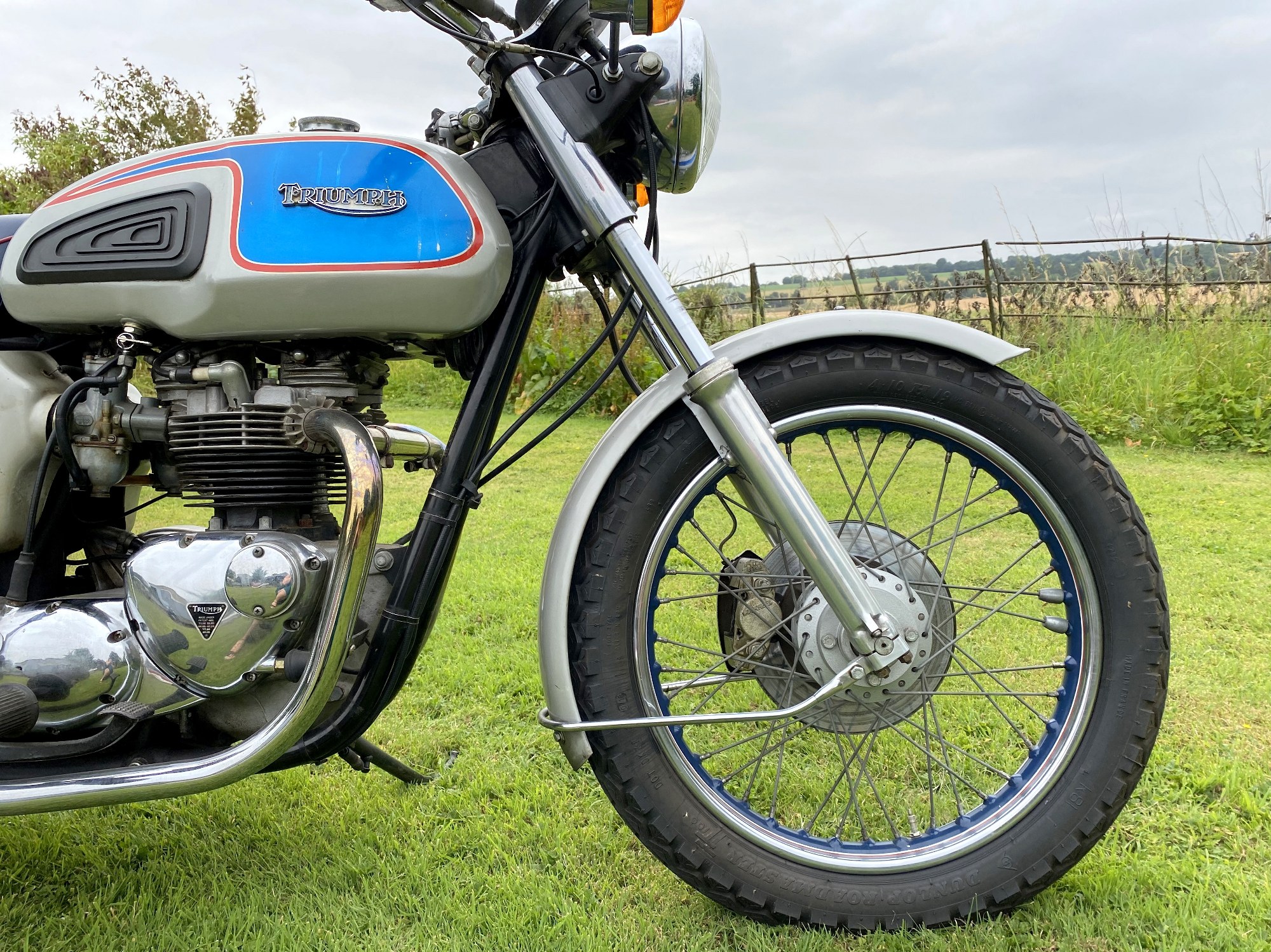 Lot 76 - 1978 Triumph T140V Bonneville Silver Jubilee