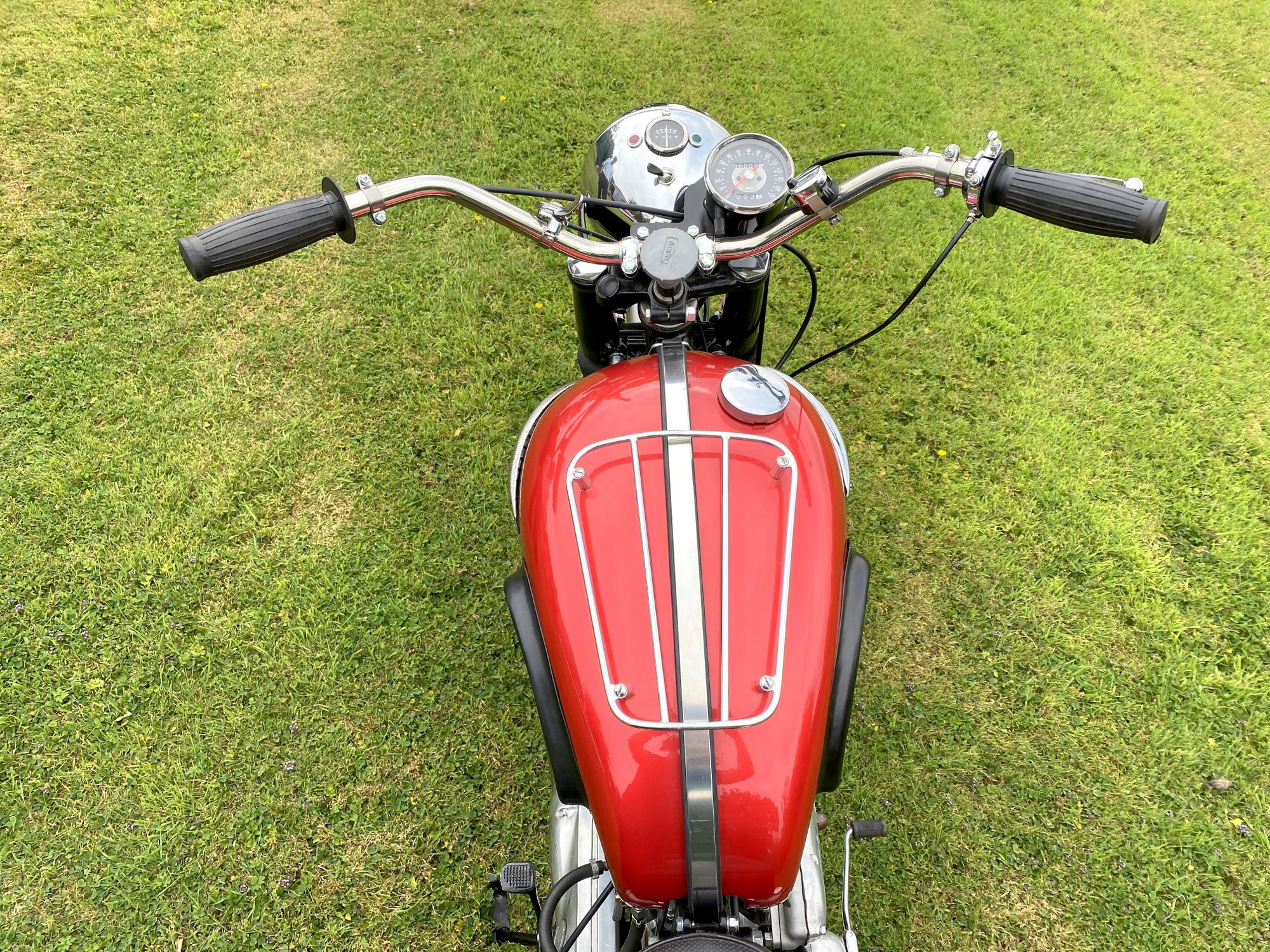 Lot 77 - 1960 Triumph Tiger 110