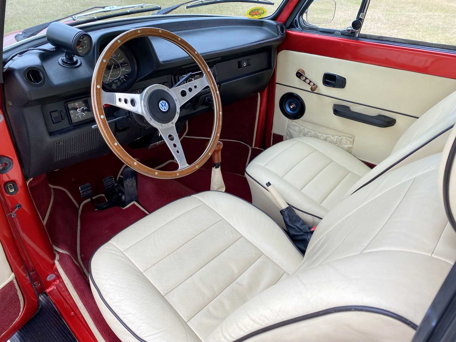 Lot 89 - 1977 Volkswagen Beetle Convertible