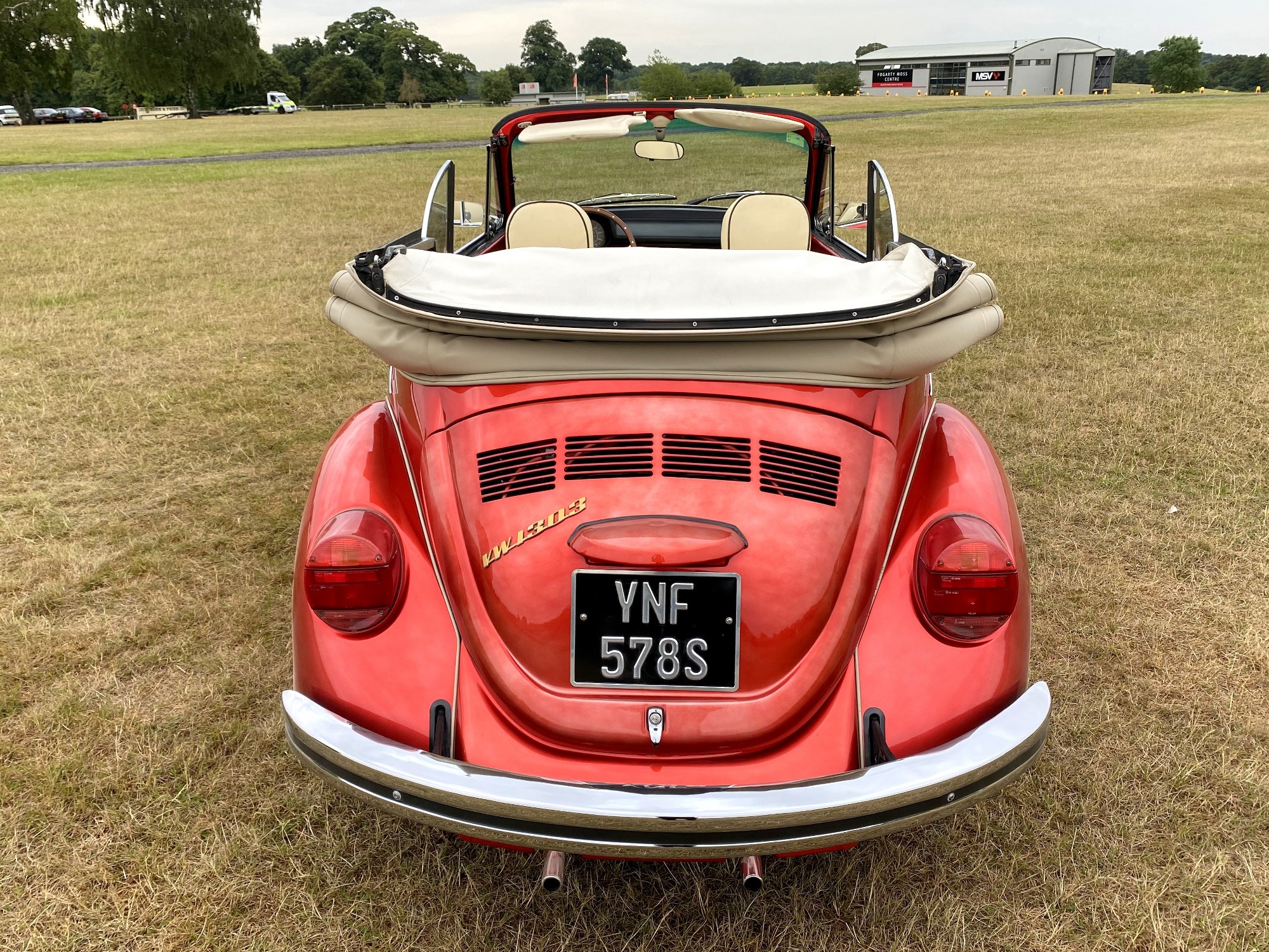 Lot 89 - 1977 Volkswagen Beetle Convertible