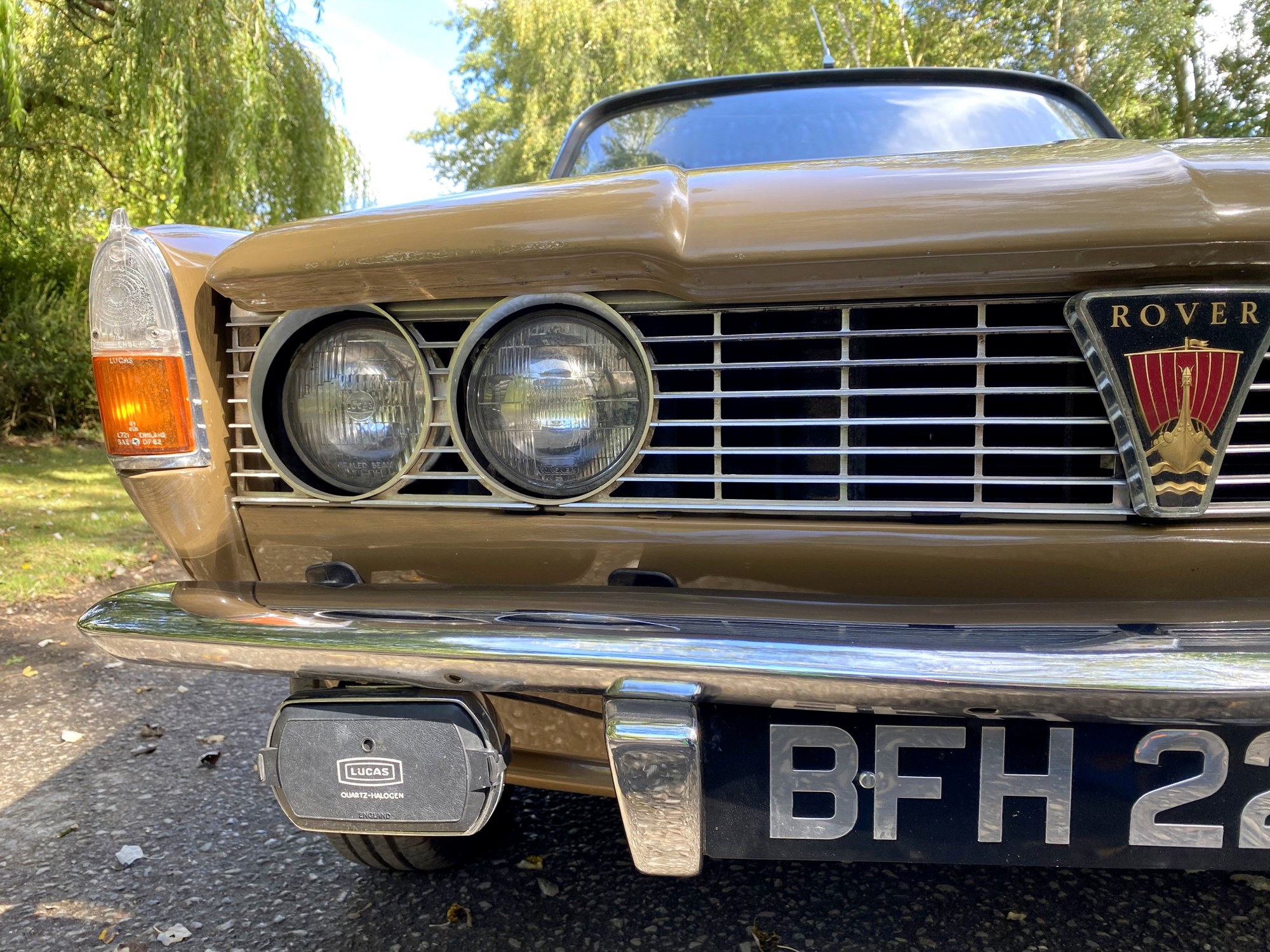 Lot 73 - 1970 Rover 2000