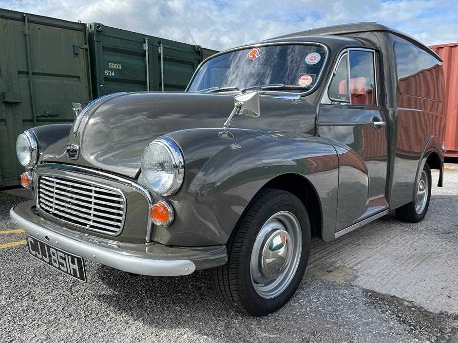 Lot 69 - 1969 Austin 6 CWT Van