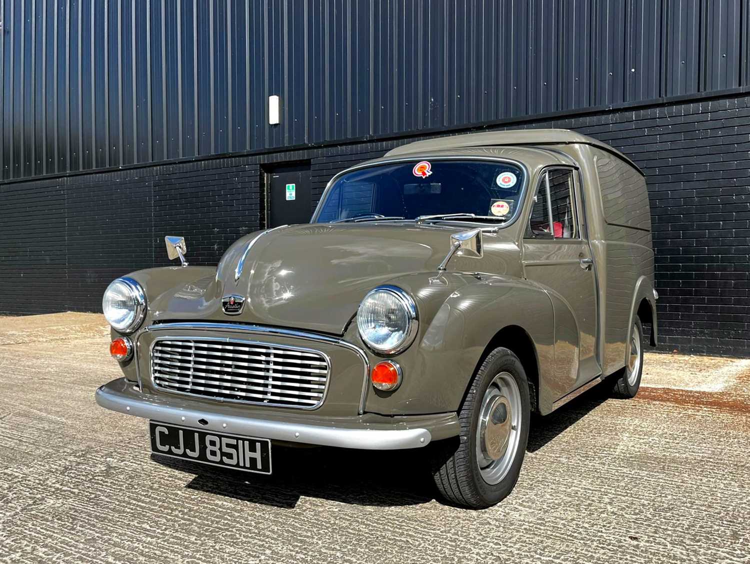 Lot 69 - 1969 Austin 6 CWT Van