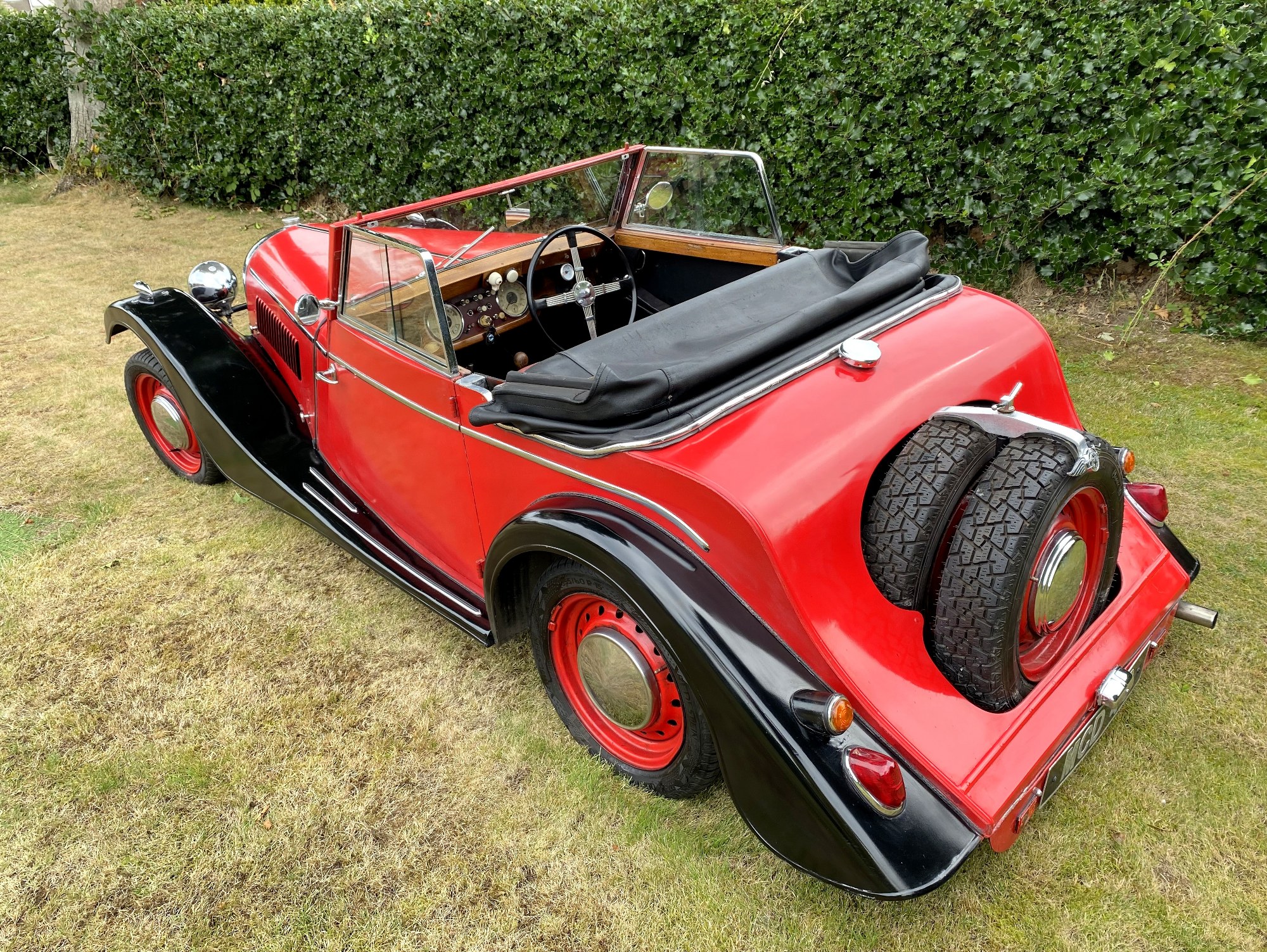 Lot 20 - 1952 Morgan Plus 4 Drophead Coupe