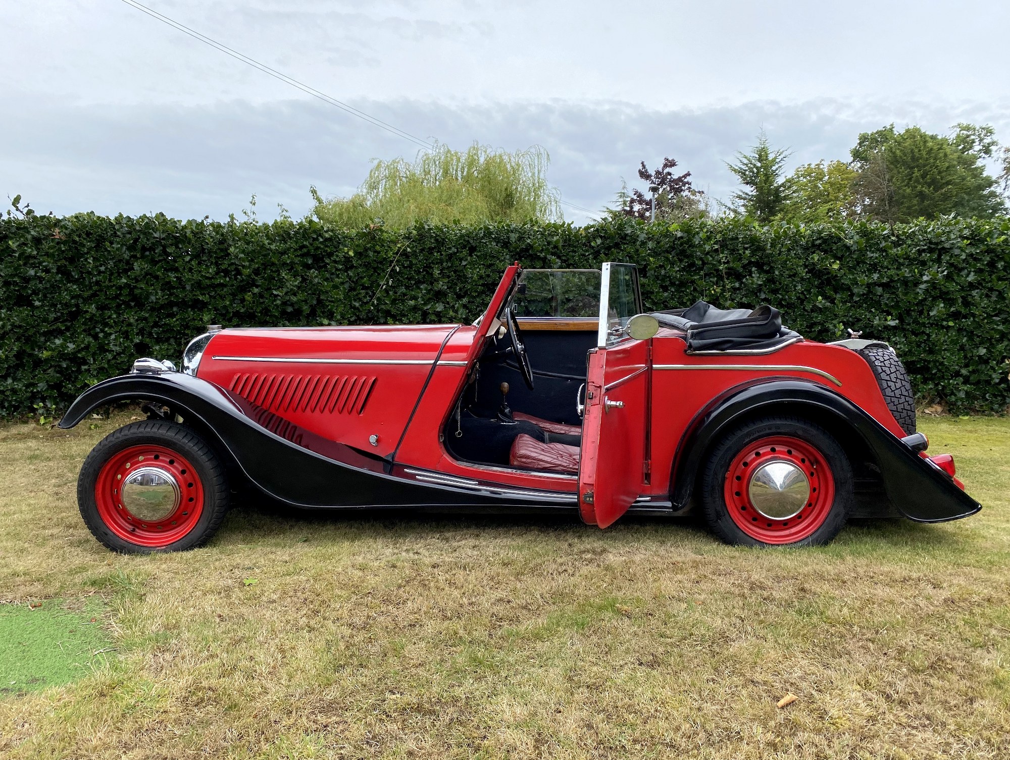 Lot 20 - 1952 Morgan Plus 4 Drophead Coupe