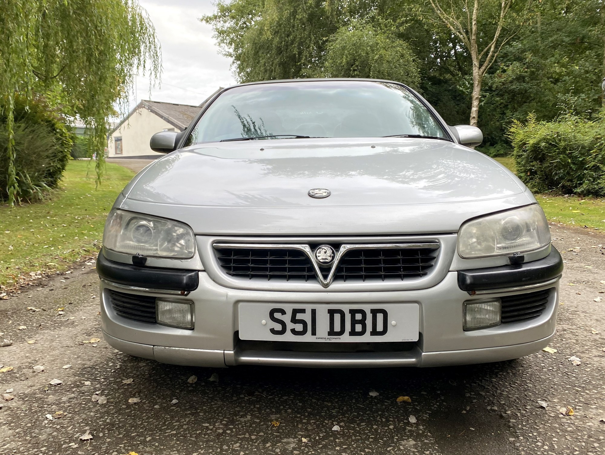 Lot 31 - 1998 Vauxhall Omega Elite