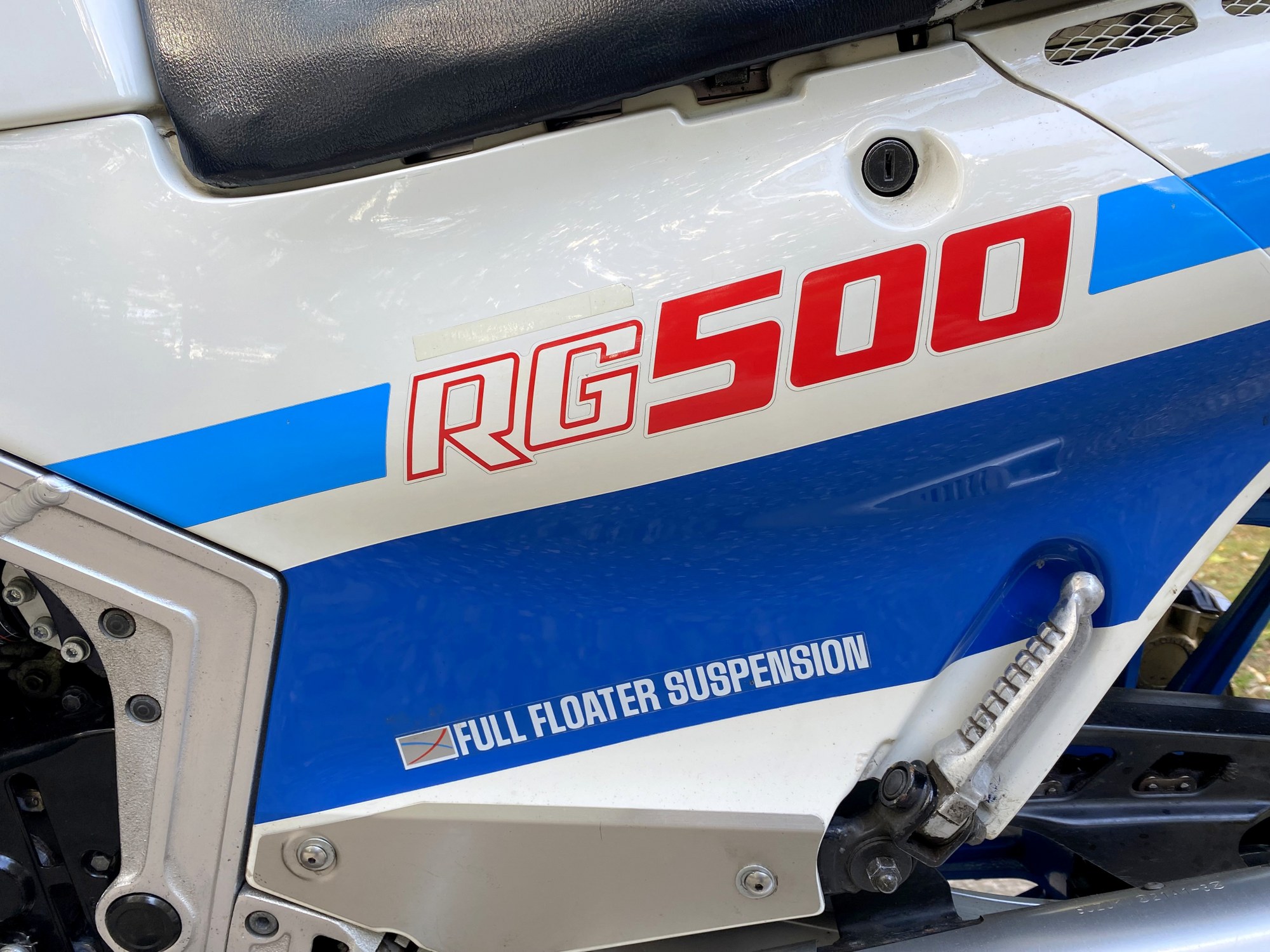Lot 79 - 1985 Suzuki RG500 Gamma