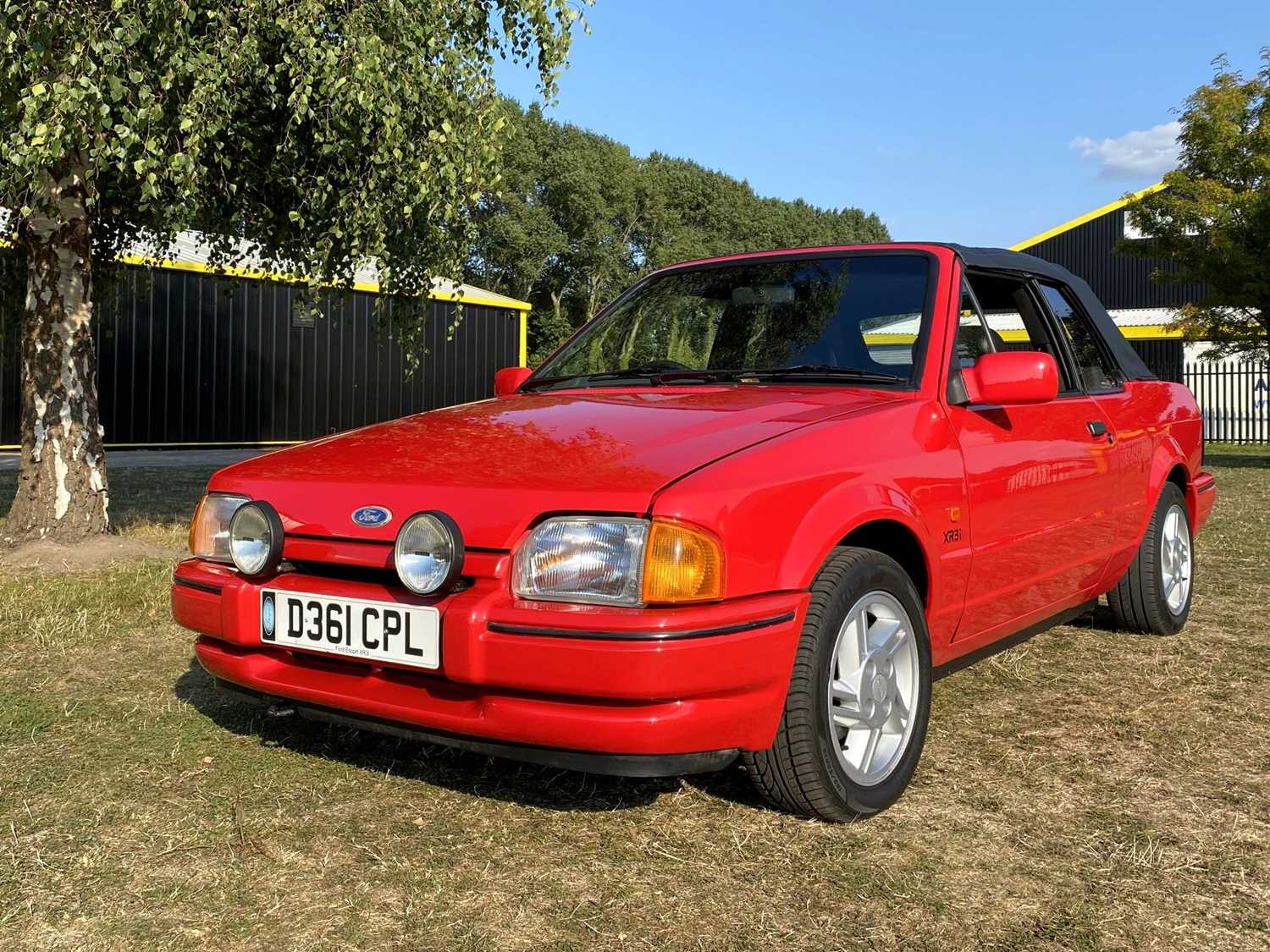 Lot 55 - 1987 Ford Escort XR3i Cabriolet