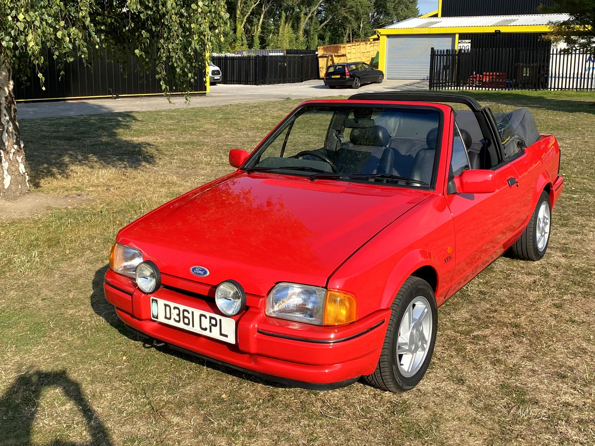 Lot 55 - 1987 Ford Escort XR3i Cabriolet