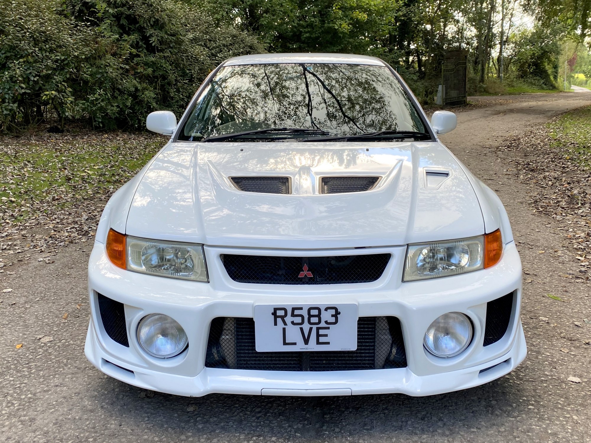 Lot 47 - 1998 Mitsubishi Lancer Evolution V