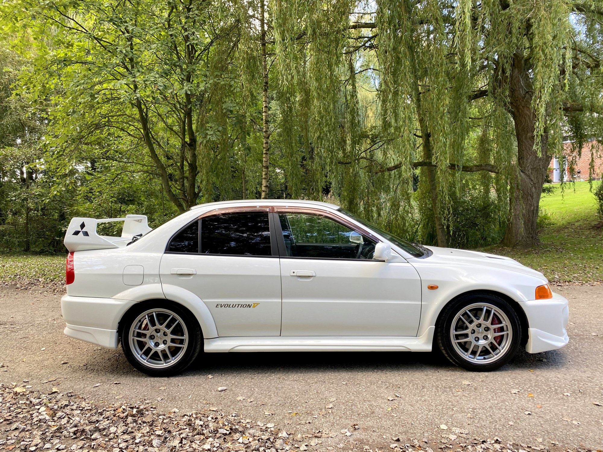 Lot 47 - 1998 Mitsubishi Lancer Evolution V