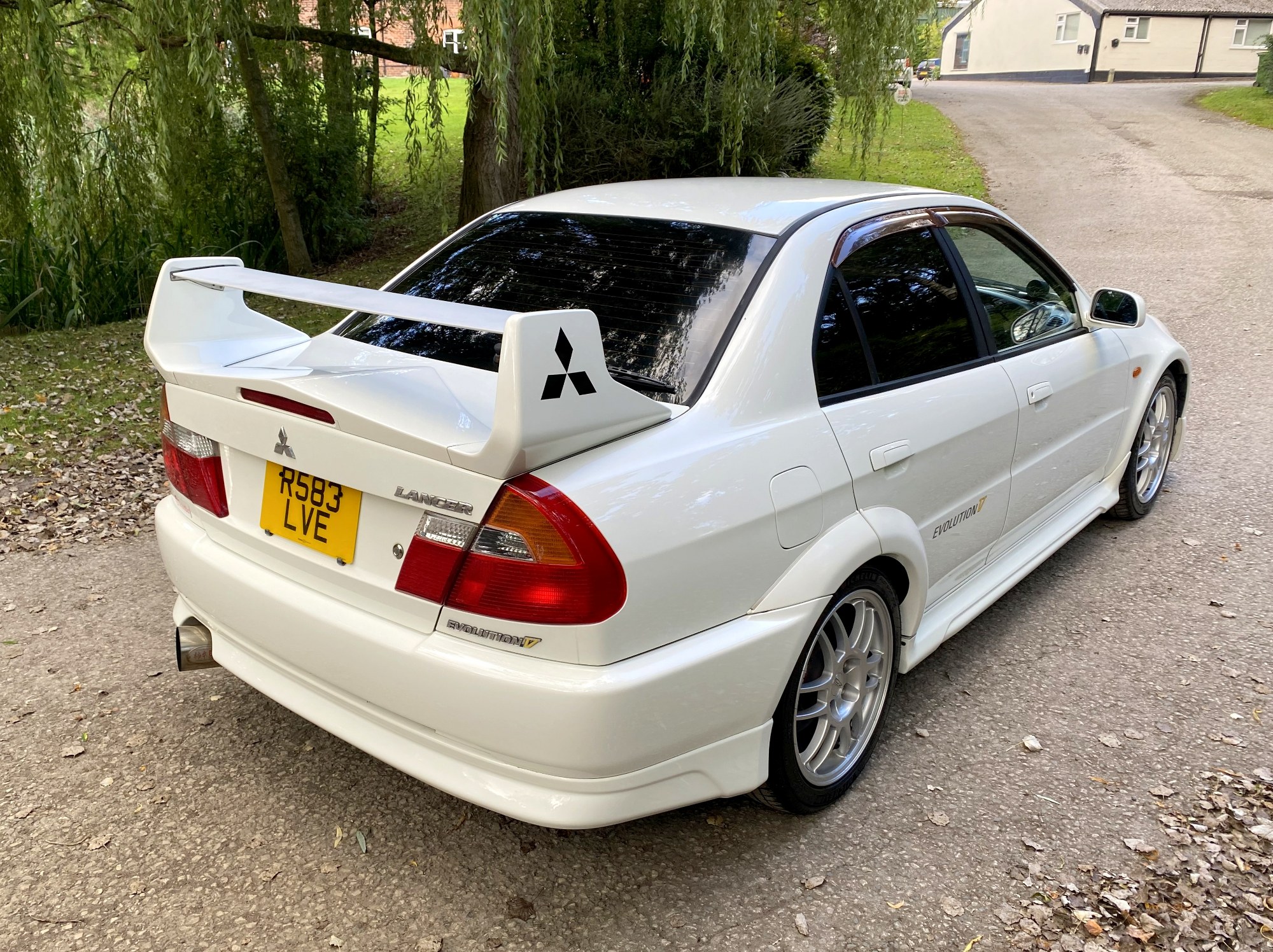 Lot 47 - 1998 Mitsubishi Lancer Evolution V