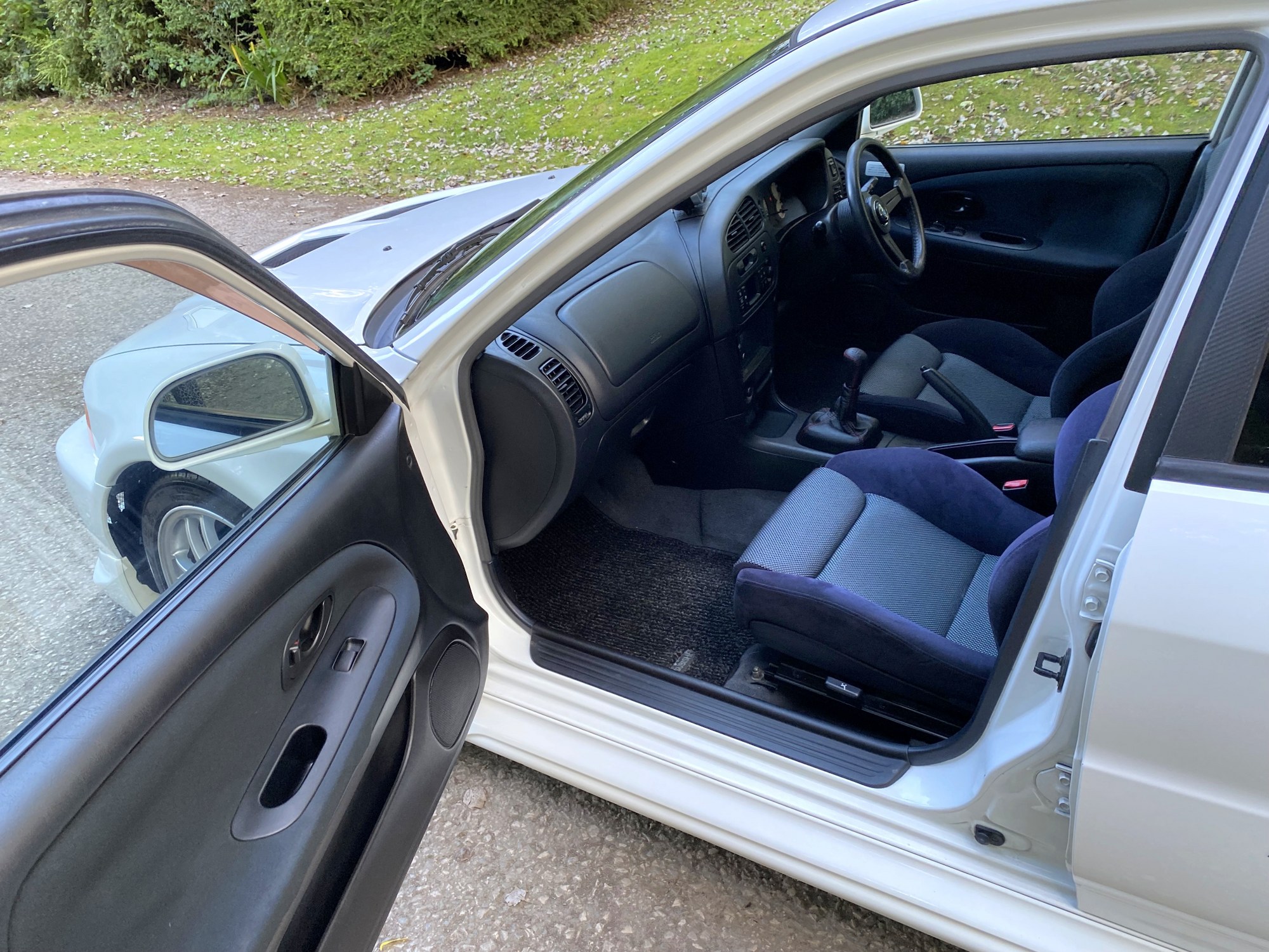 Lot 47 - 1998 Mitsubishi Lancer Evolution V