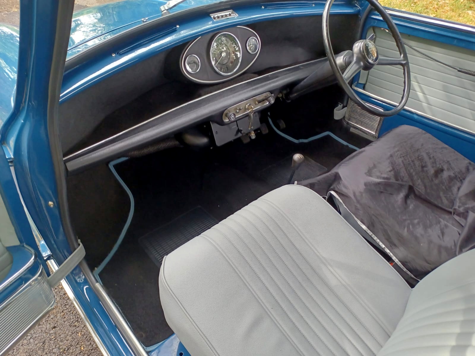 Lot 24 - 1970 Austin Mini Countryman