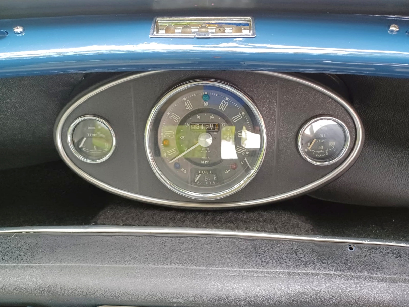 Lot 24 - 1970 Austin Mini Countryman