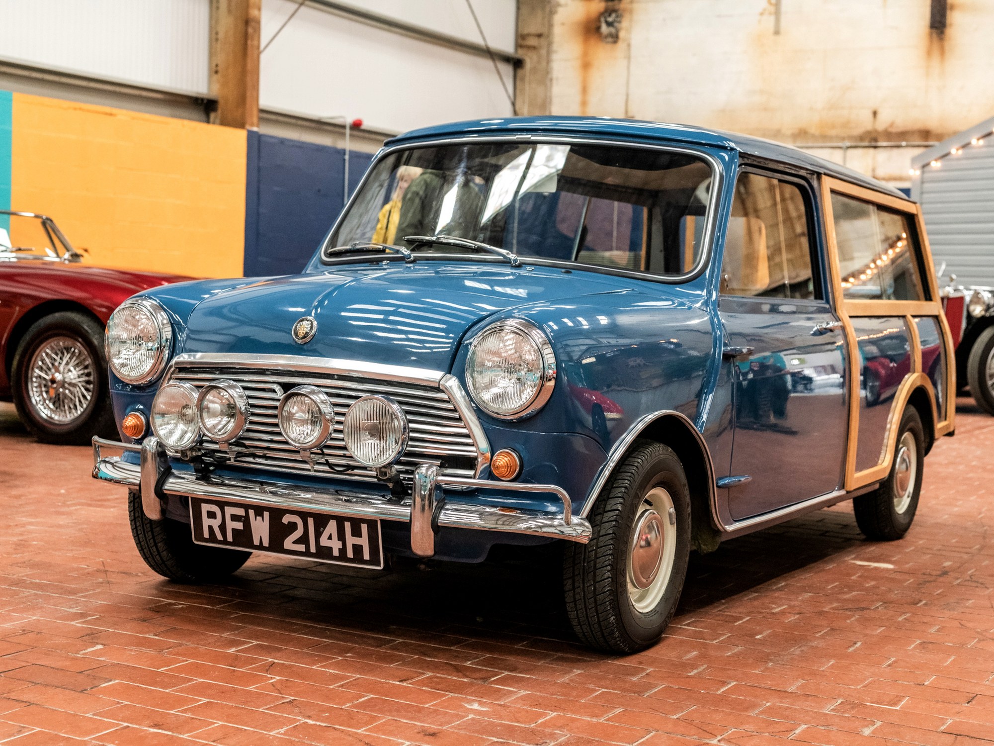 Lot 24 - 1970 Austin Mini Countryman