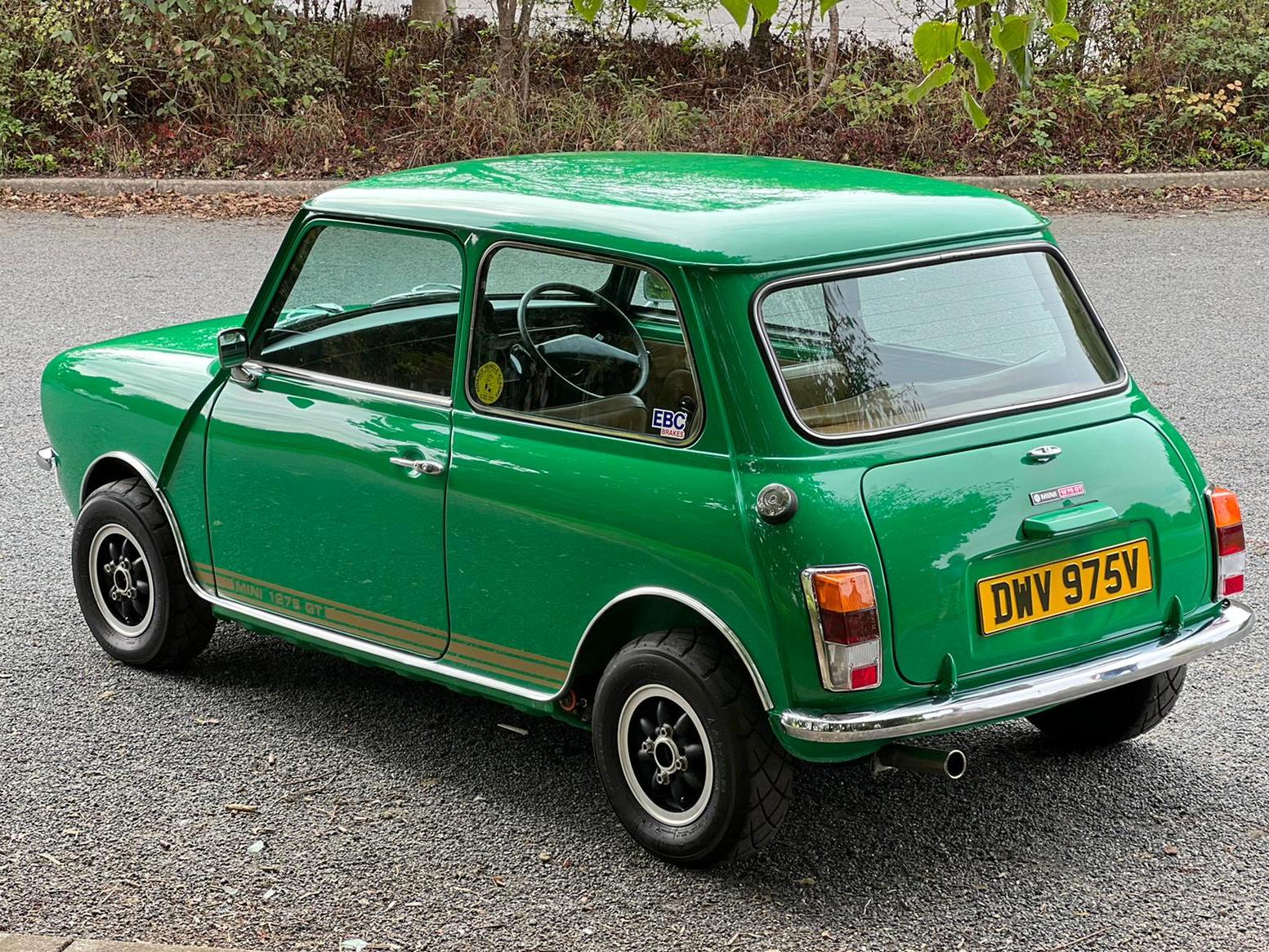 Lot 42 - 1971 Mini 1275 GT