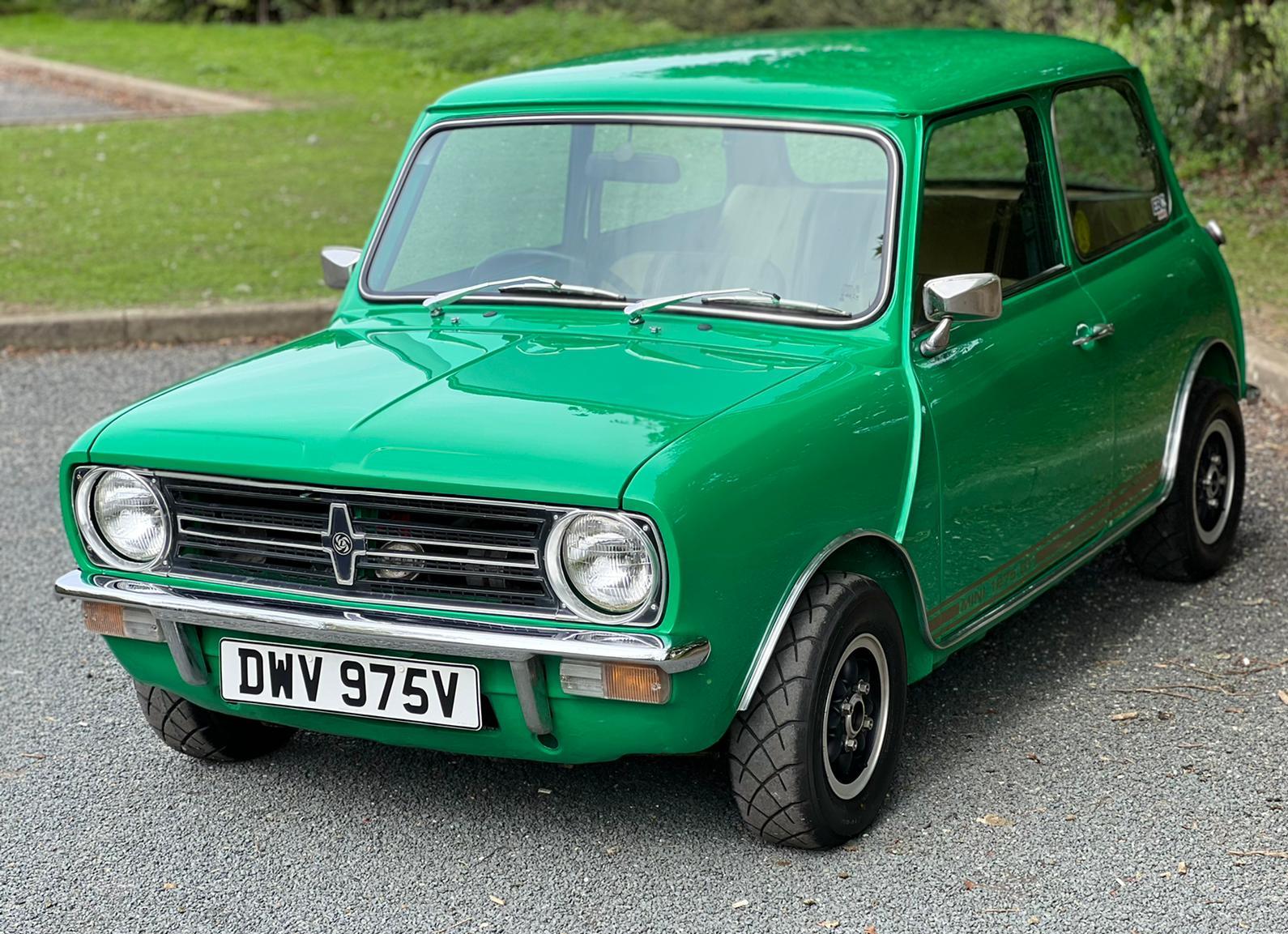 Lot 42 - 1971 Mini 1275 GT