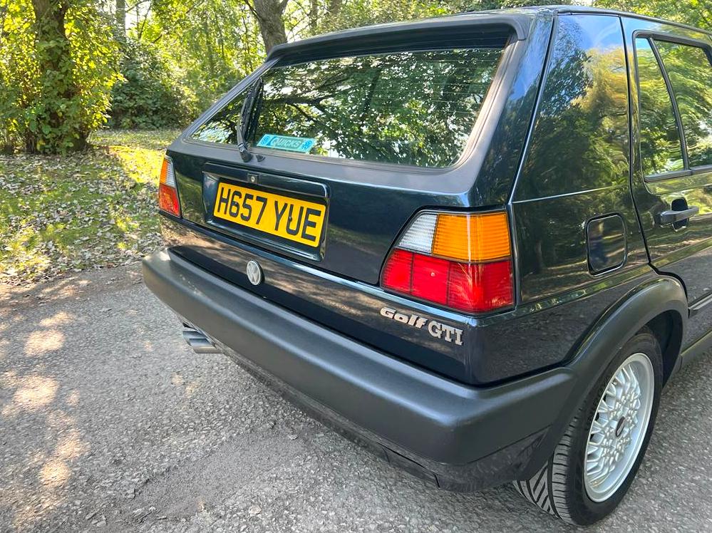 Lot 83 - 1990 Volkswagen Golf GTi