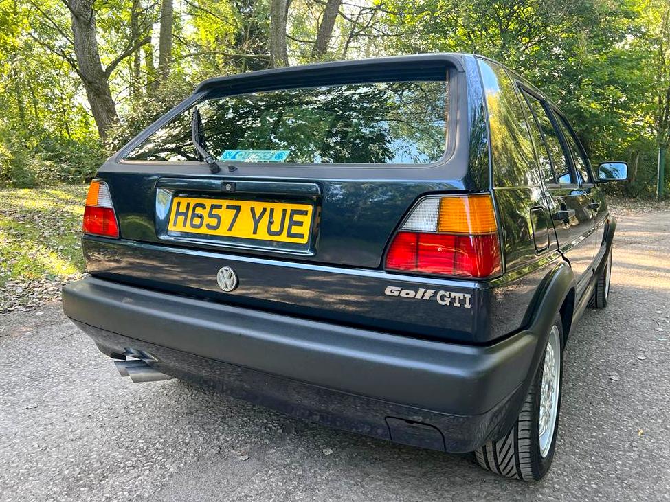 Lot 83 - 1990 Volkswagen Golf GTi