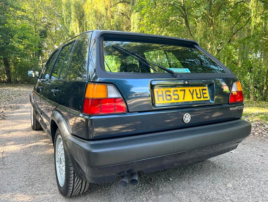 Lot 83 - 1990 Volkswagen Golf GTi