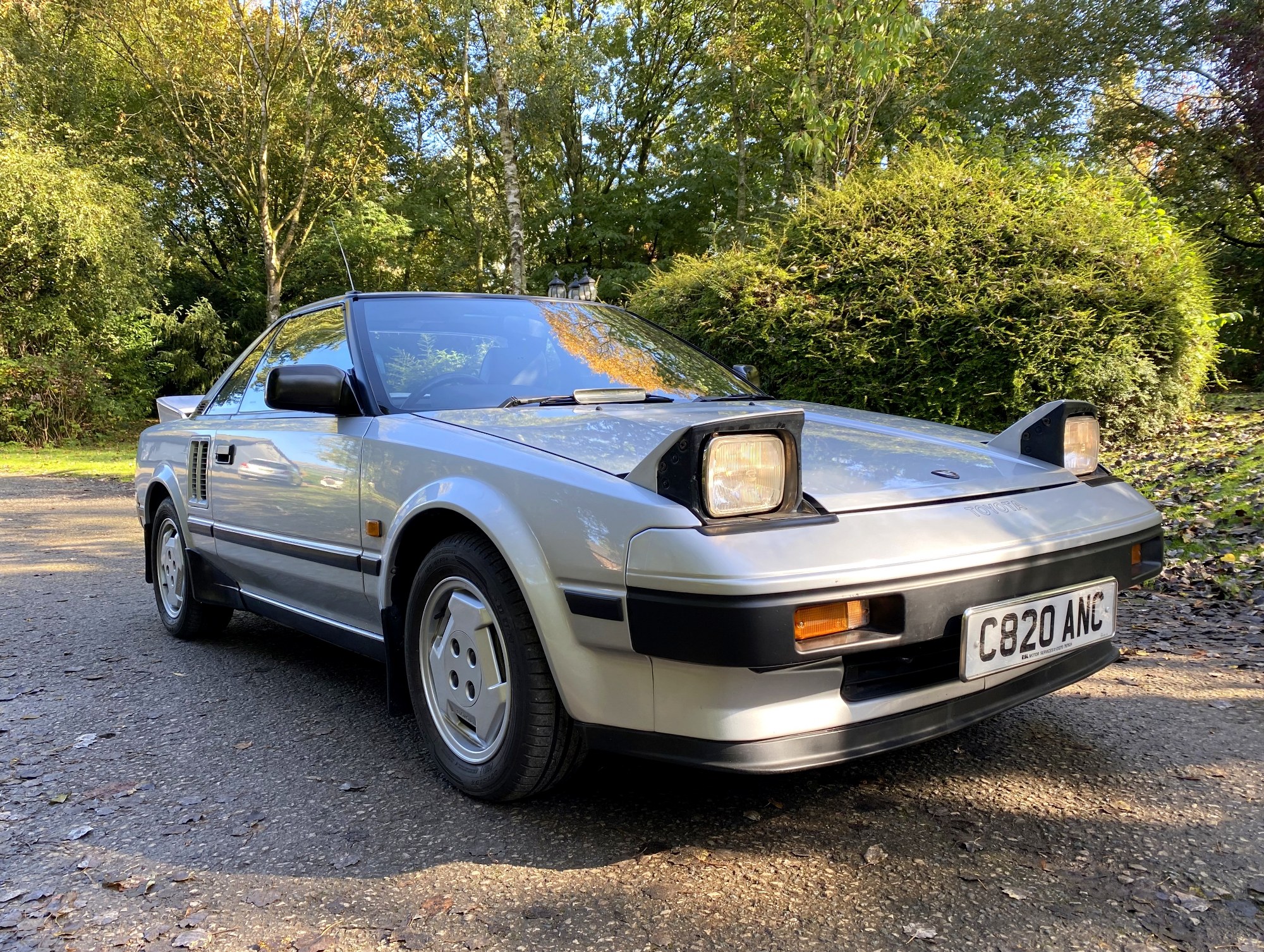 Lot 21 - 1985 Toyota MR2 Coupe