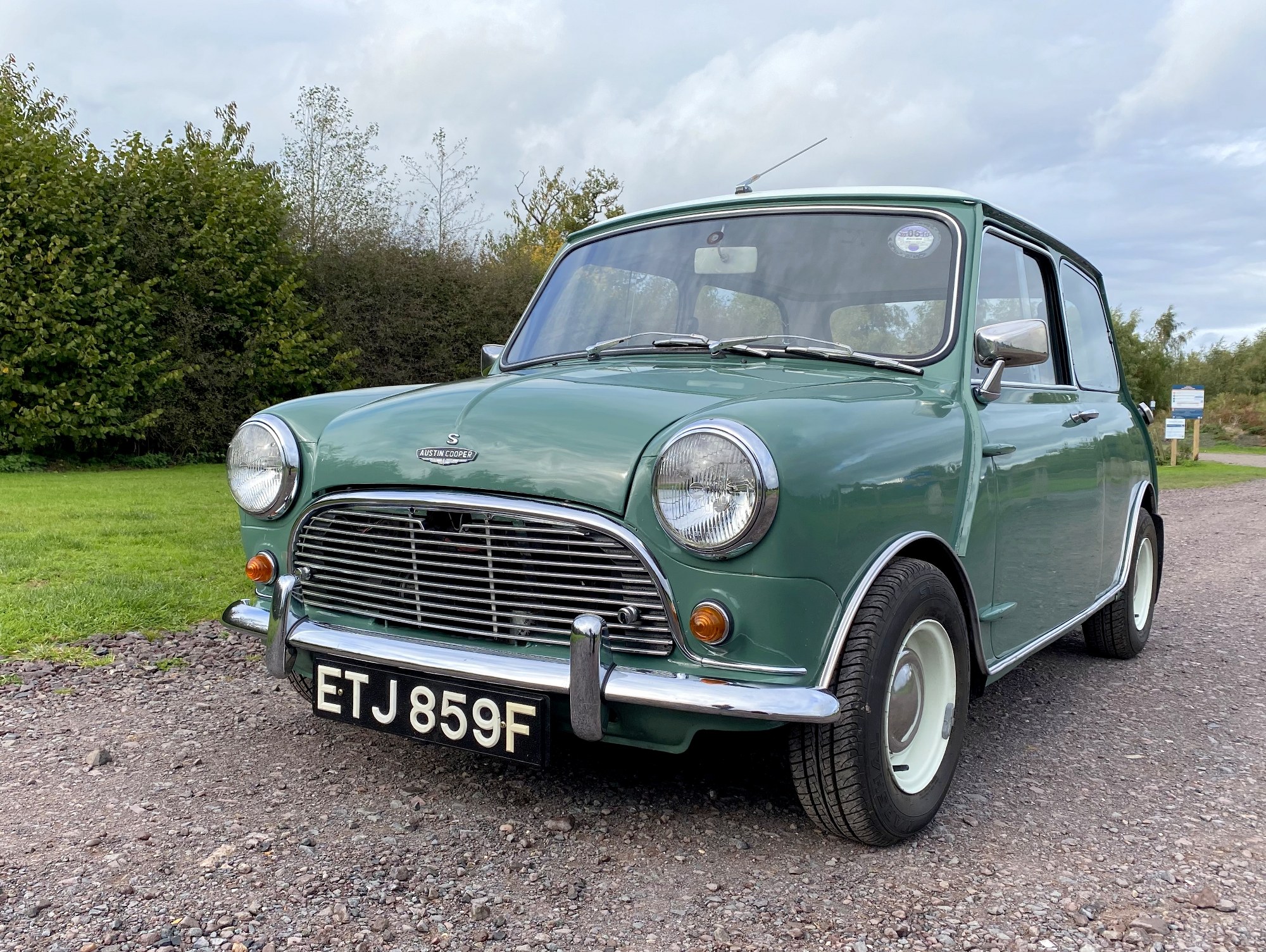 Lot 16 - 1967 Austin Mini-Cooper S Tribute
