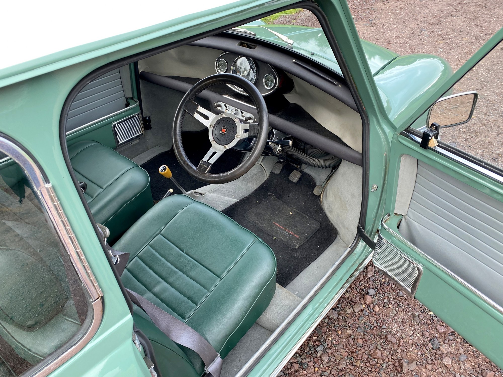 Lot 16 - 1967 Austin Mini-Cooper S Tribute