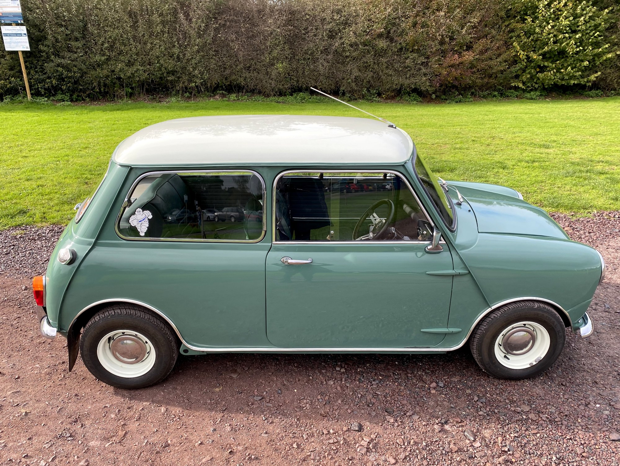 Lot 16 - 1967 Austin Mini-Cooper S Tribute