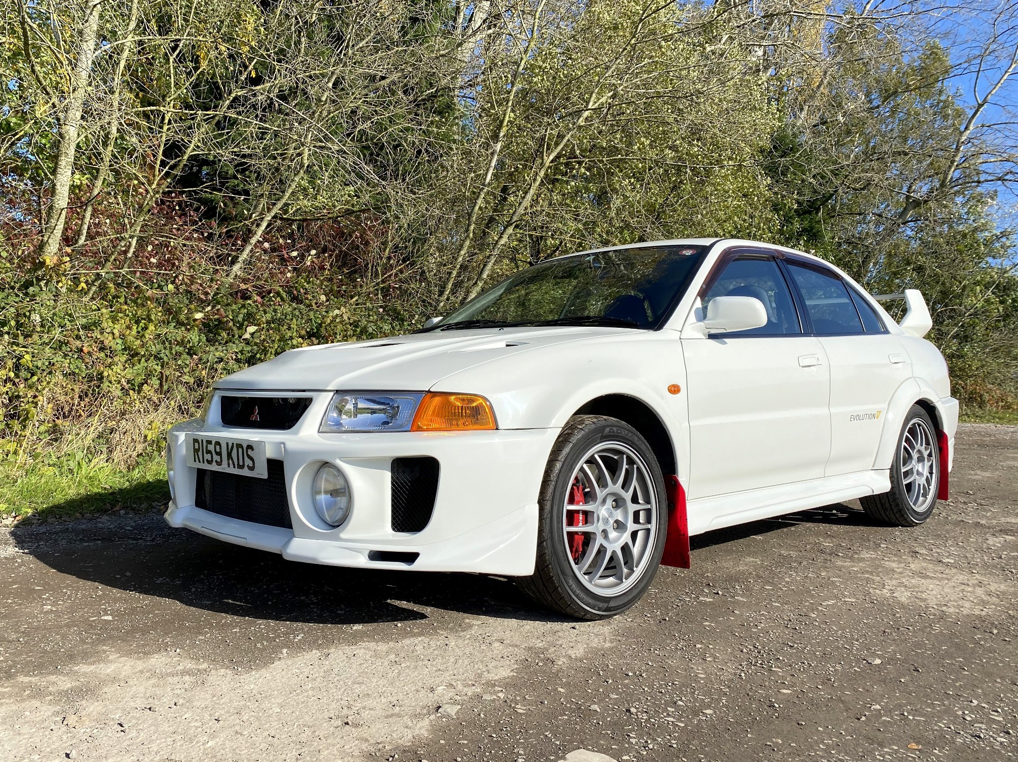 Lot 22 - 1998 Mitsubishi Lancer Evolution V GSR