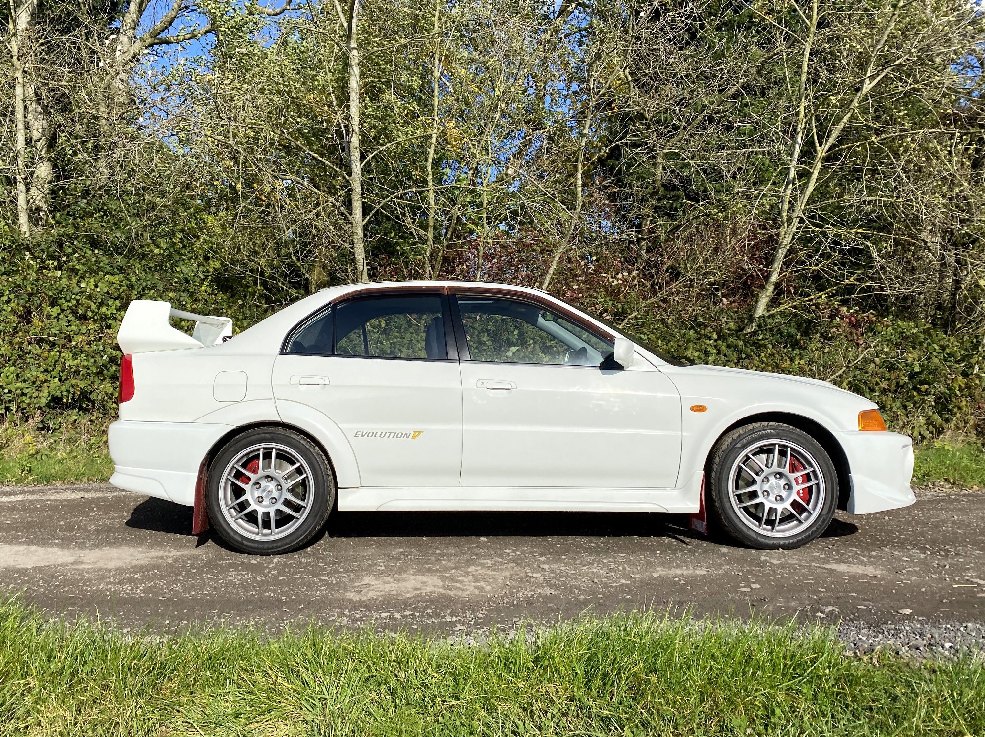 Lot 18 - 1998 Mitsubishi Lancer Evolution V GSR