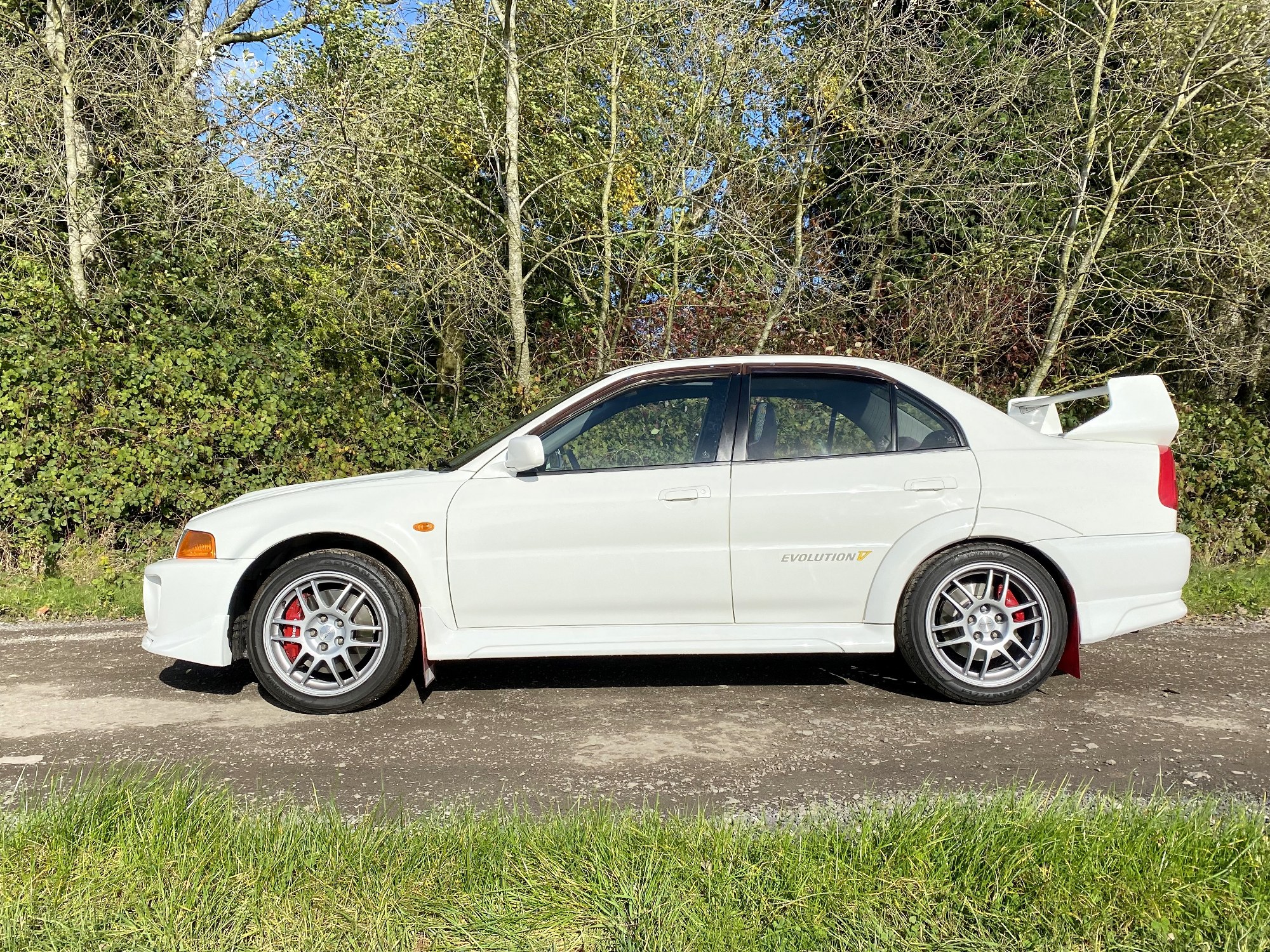 Lot 22 - 1998 Mitsubishi Lancer Evolution V GSR