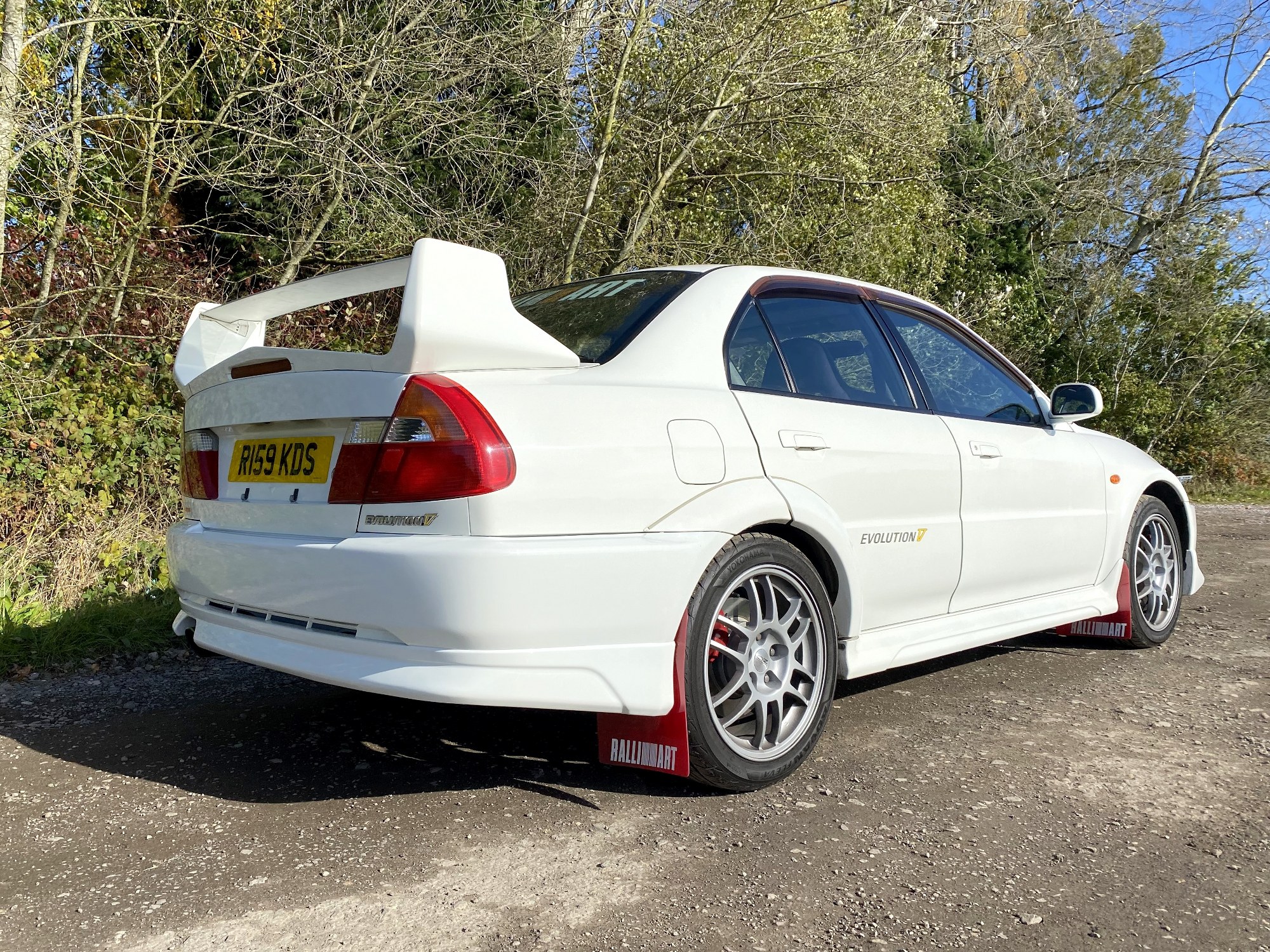 Lot 22 - 1998 Mitsubishi Lancer Evolution V GSR