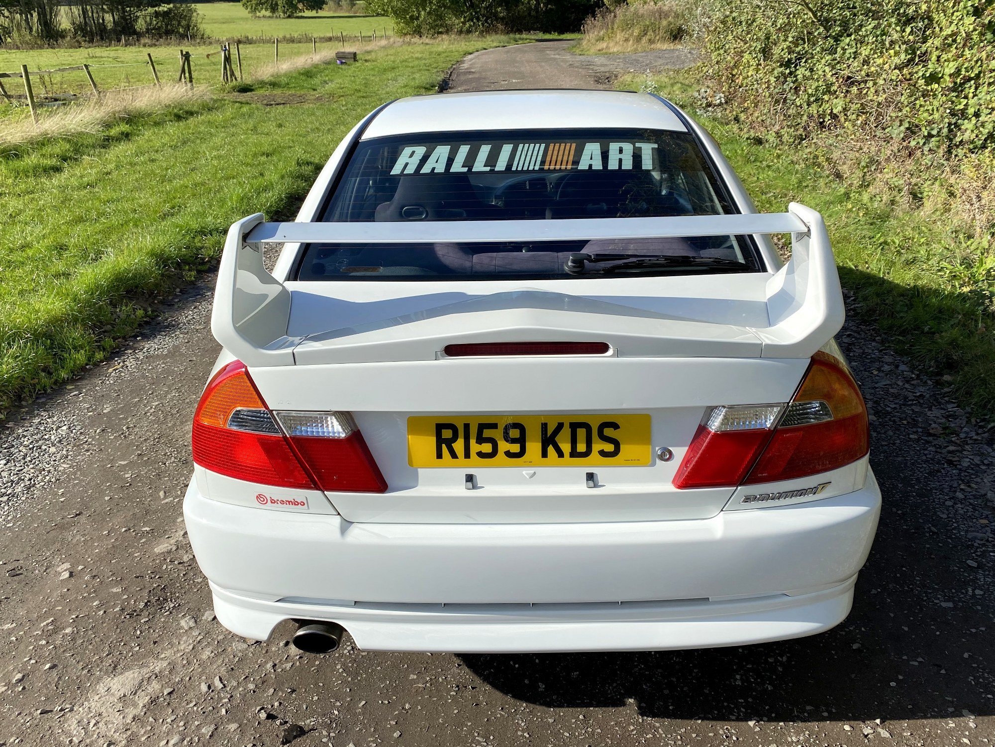 Lot 123 - 1998 Mitsubishi Lancer Evolution V GSR