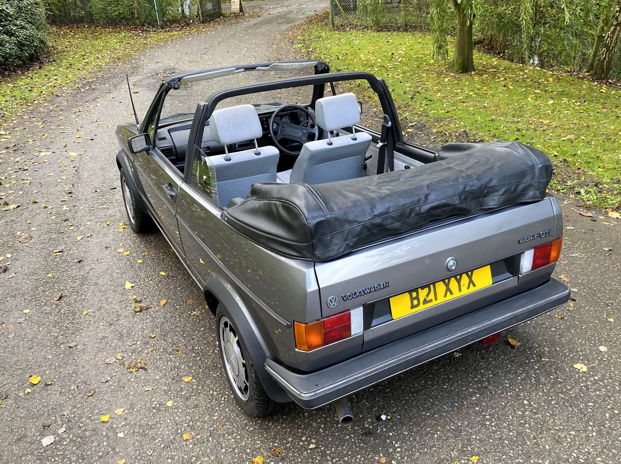 Lot 70 - 1985 Volkswagen Golf GTi Cabriolet
