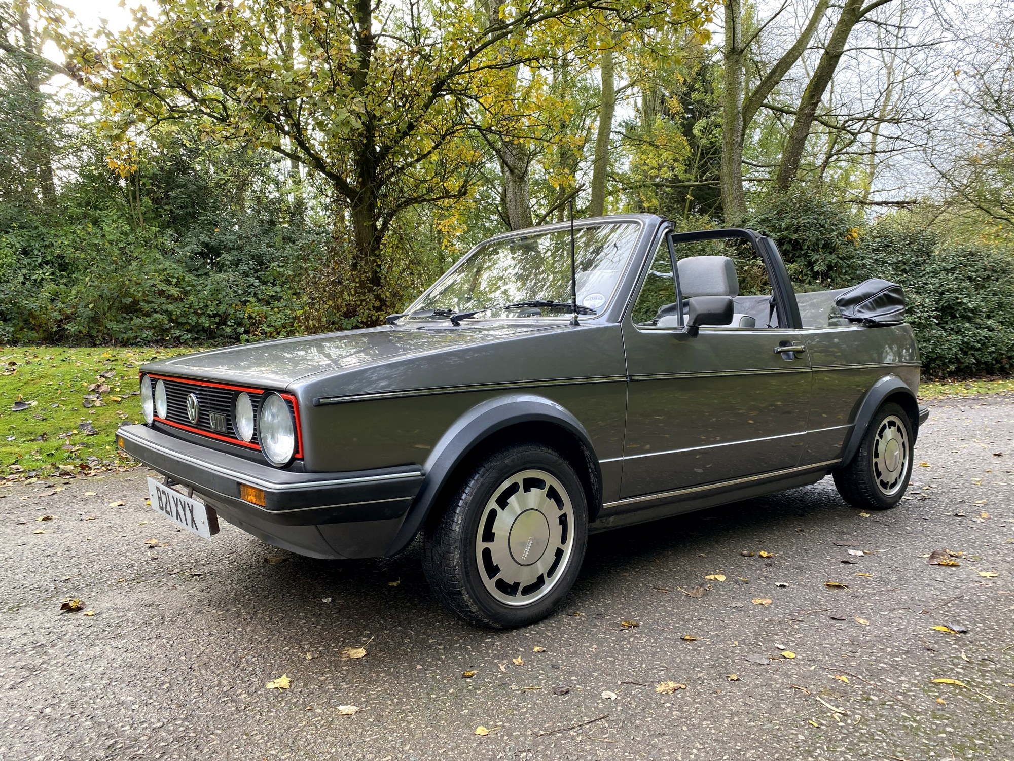 Lot 70 - 1985 Volkswagen Golf GTi Cabriolet