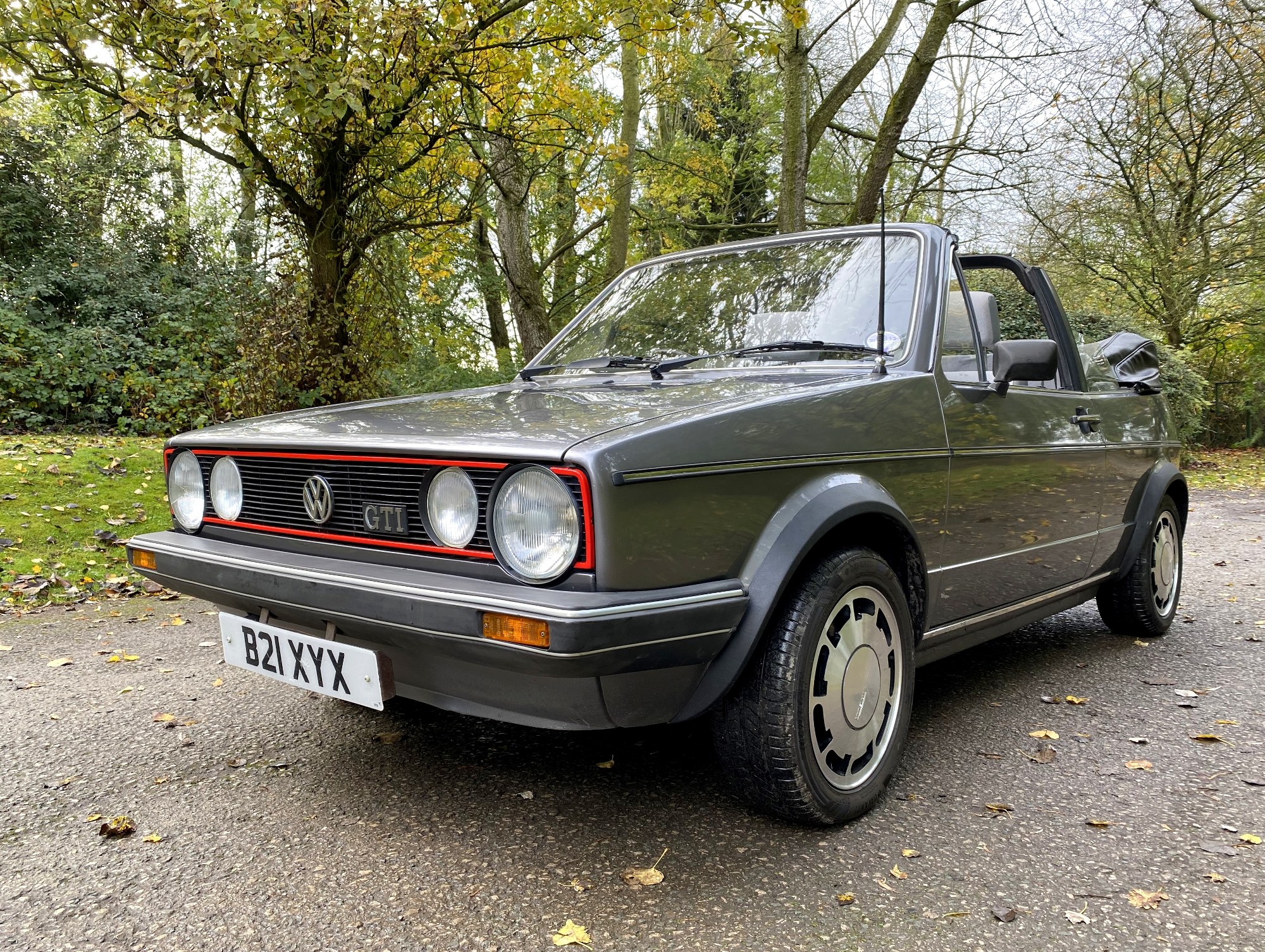 Lot 70 - 1985 Volkswagen Golf GTi Cabriolet