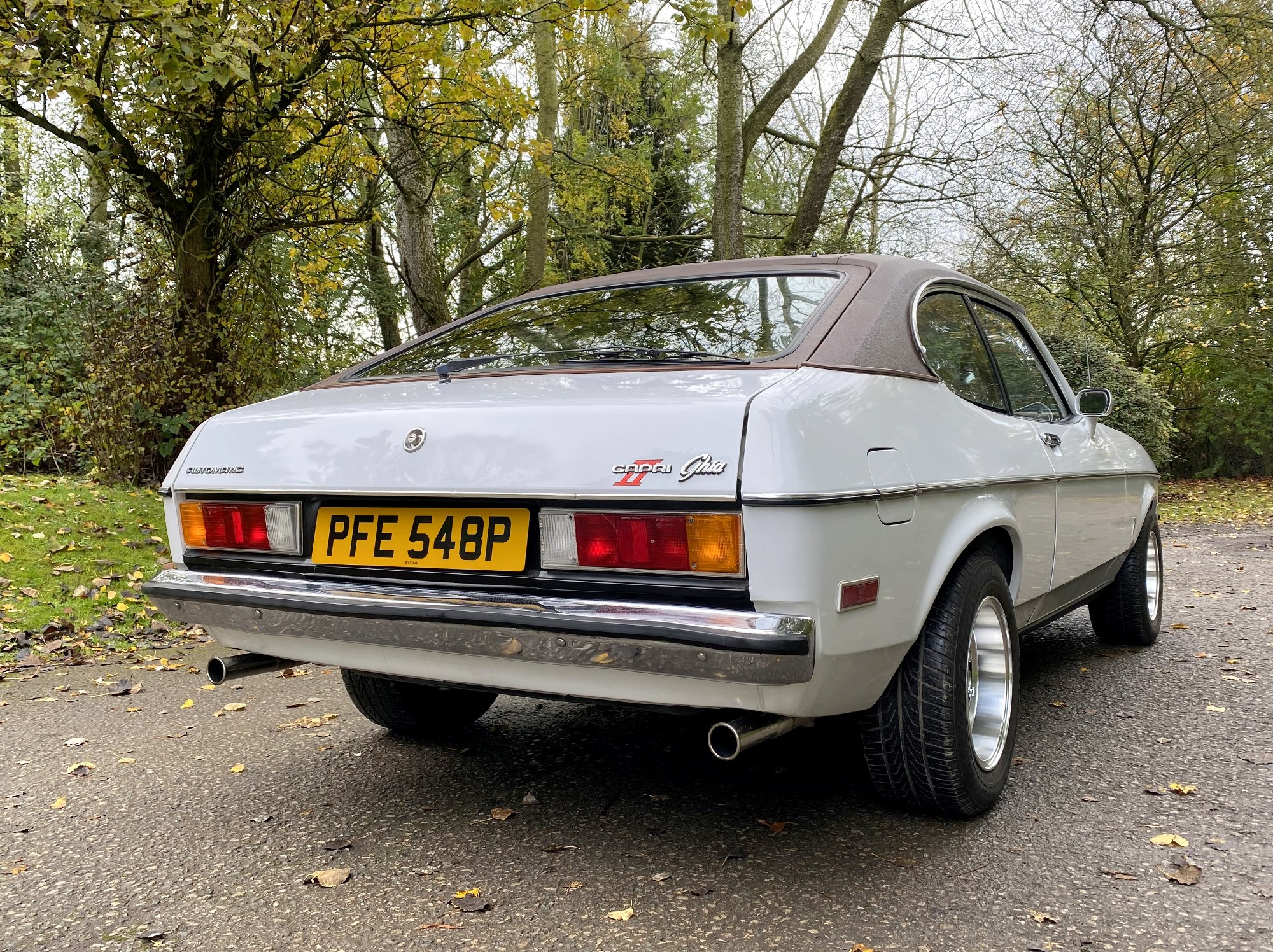 Lot 17 - 1976 Mercury Capri 2.8 Ghia