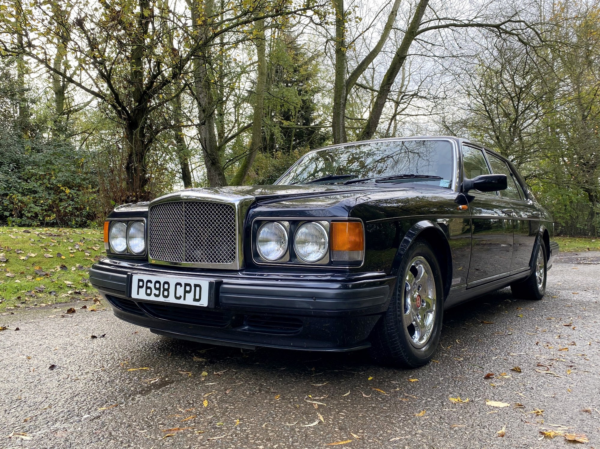 Lot 58 - 1997 Bentley Turbo R LWB