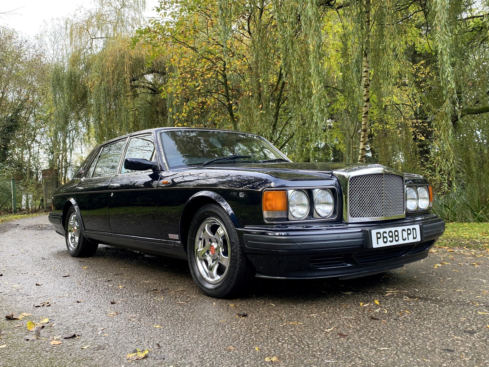 Lot 58 - 1997 Bentley Turbo R LWB