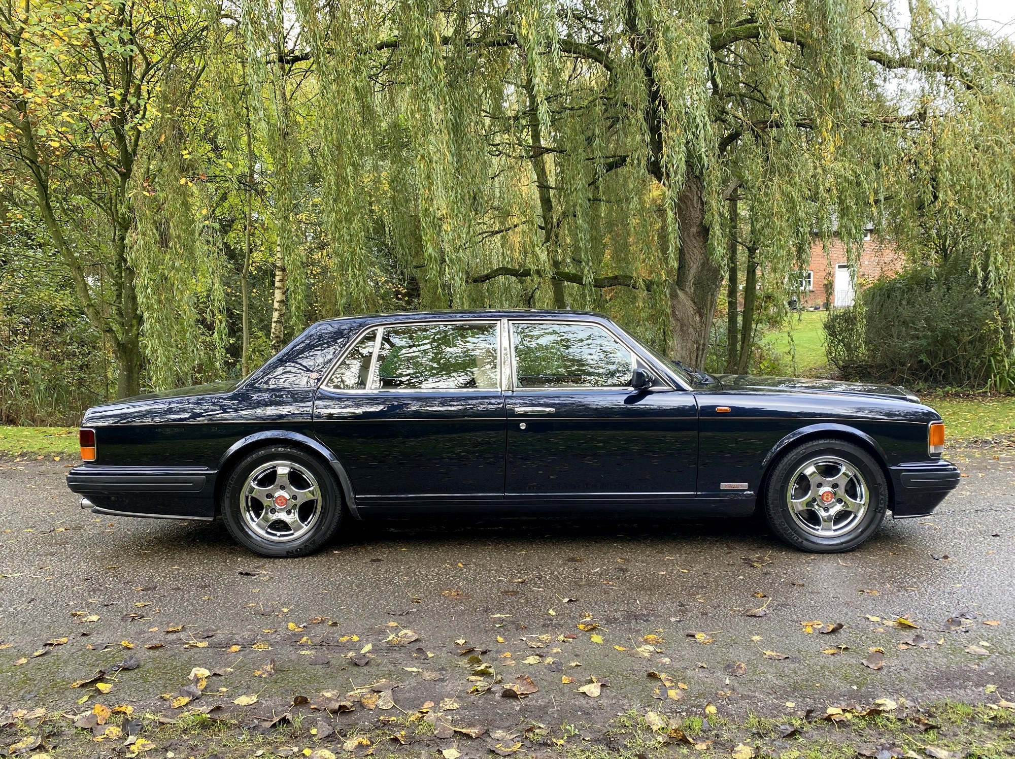 Lot 58 - 1997 Bentley Turbo R LWB